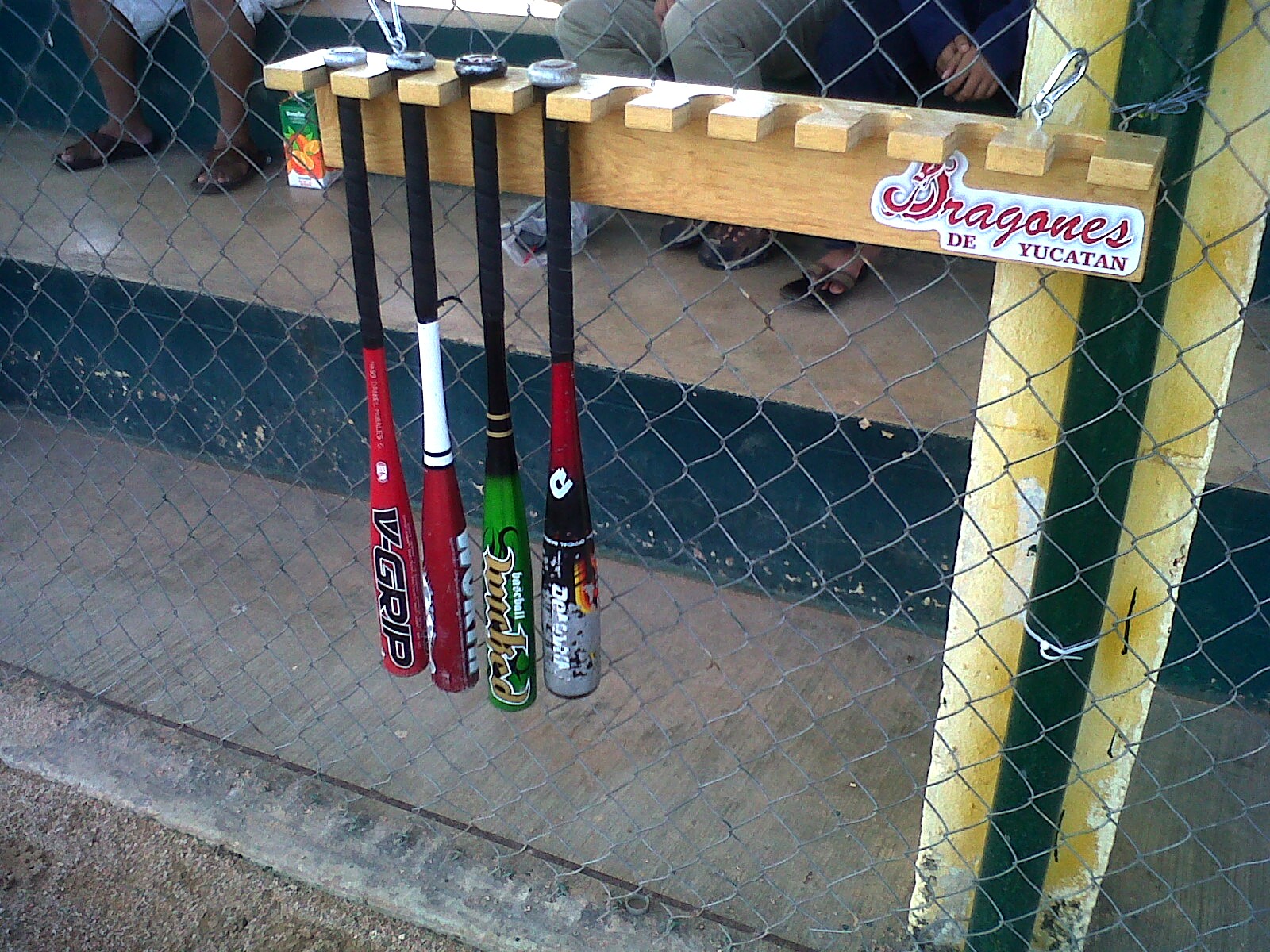 Baseball Bat Rack : 7 Steps (with Pictures) - Instructables