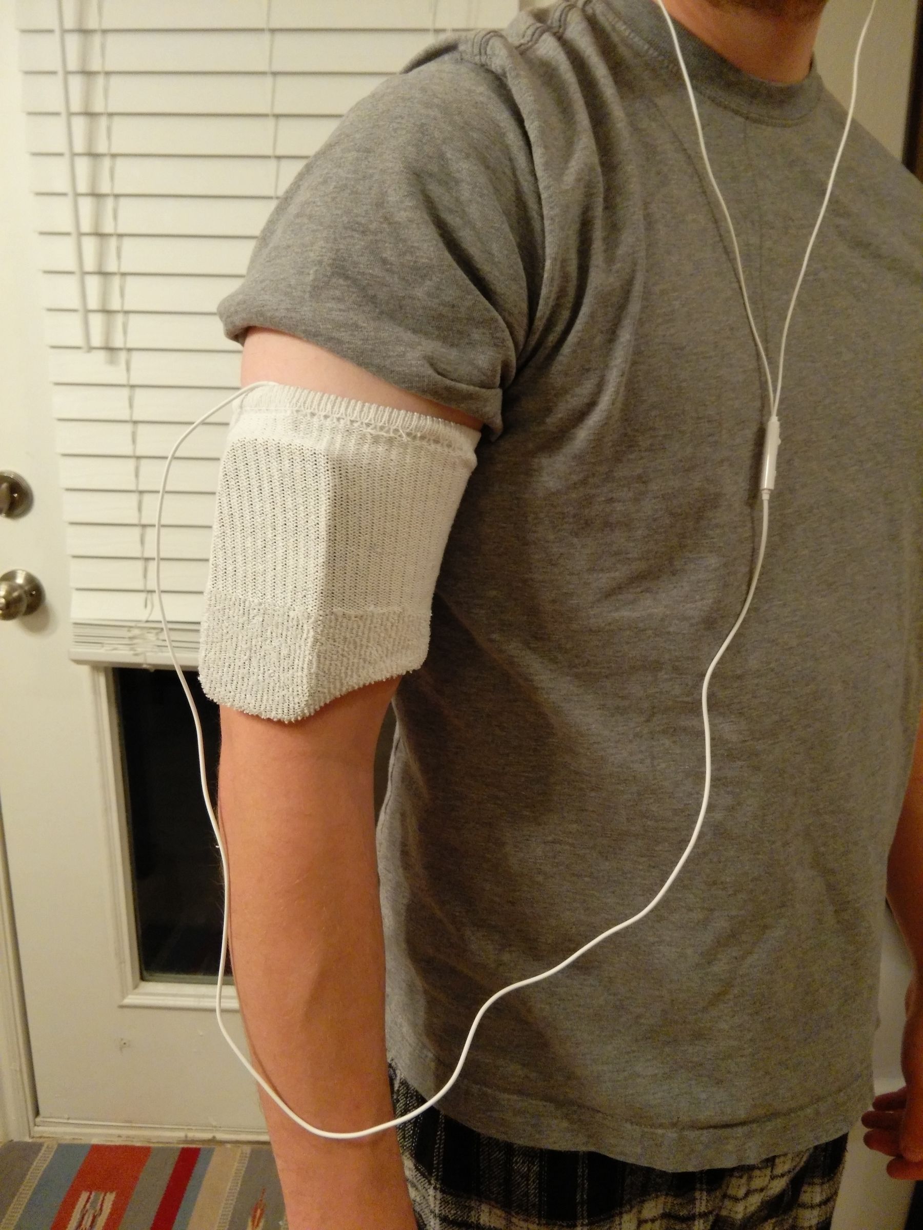 Tube Sock Fitness Band - Instructables