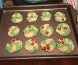 How to Make Christmas Wreath Cookies : 17 Steps - Instructables