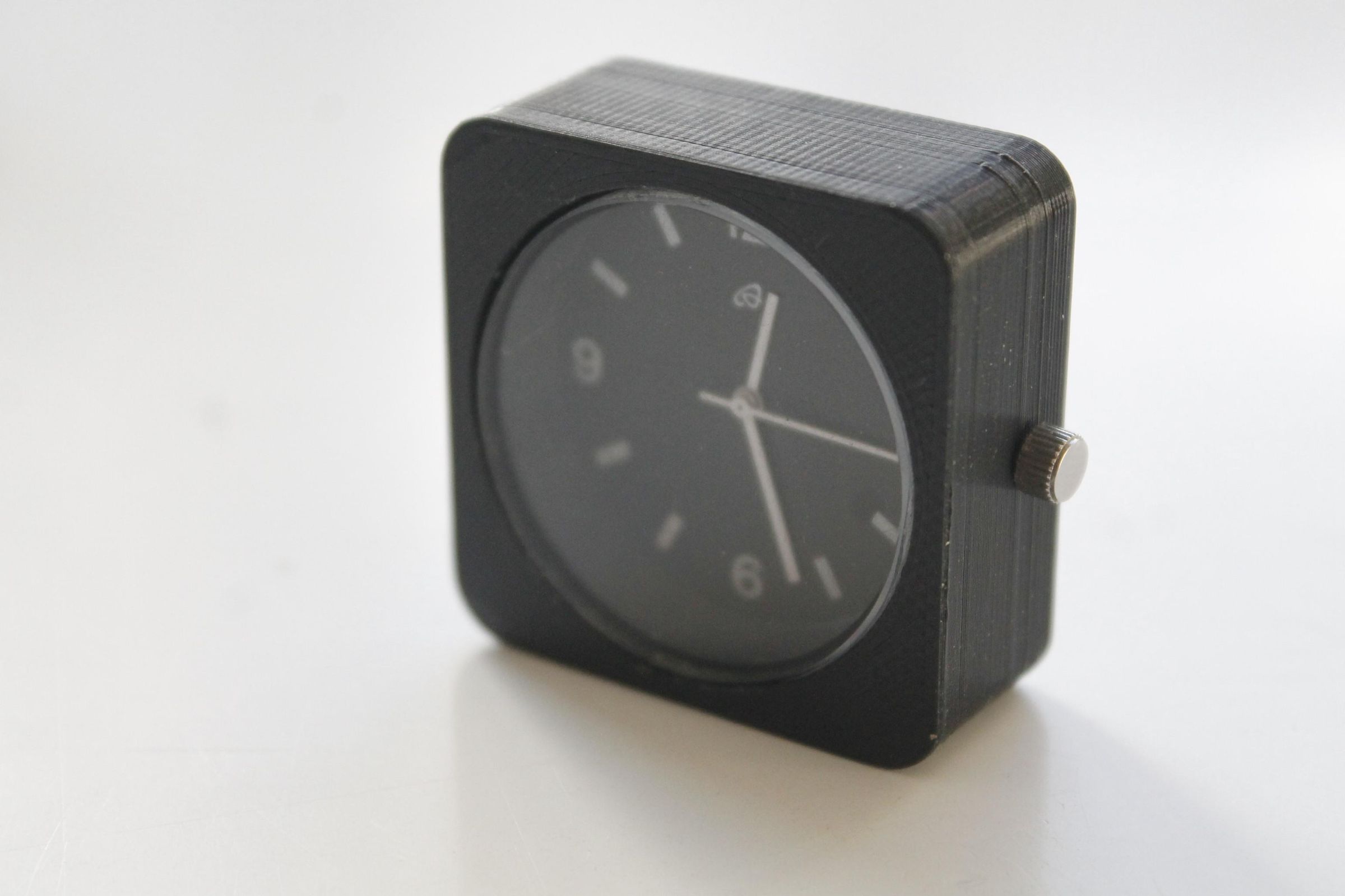 Converting a Wristwatch Into a Desk Clock : 4 Steps (with Pictures ...
