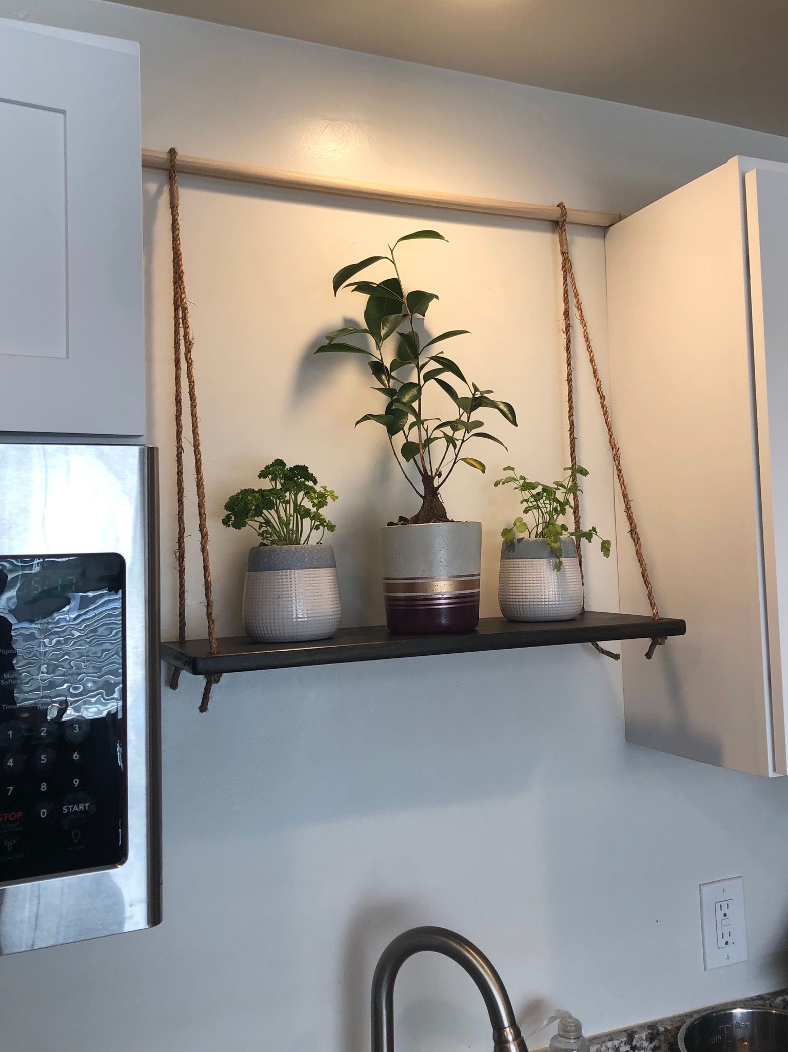 Hanging Kitchen Shelf : 7 Steps (with Pictures) - Instructables