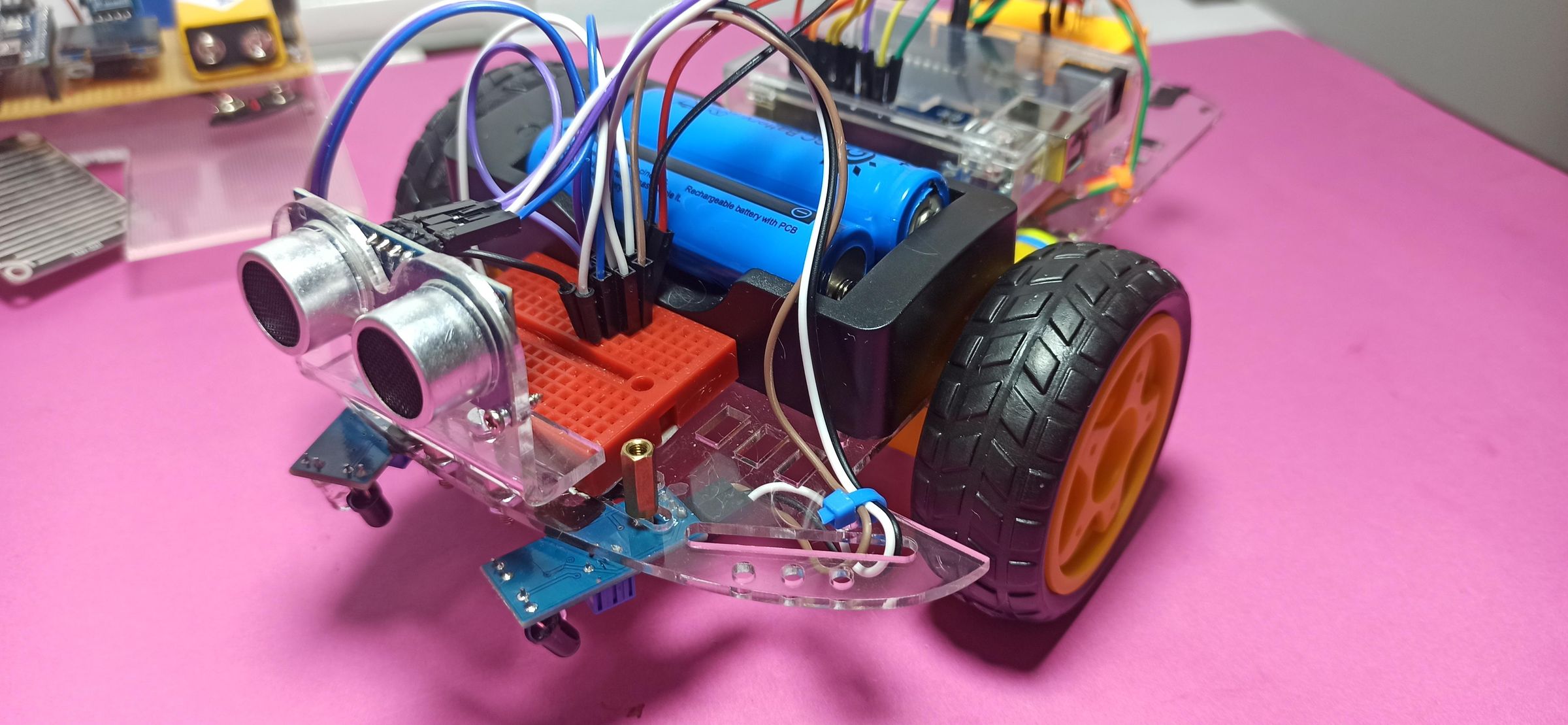 How to Make a Robot That Avoids Obstacles and Line Follower : 4 Steps ...