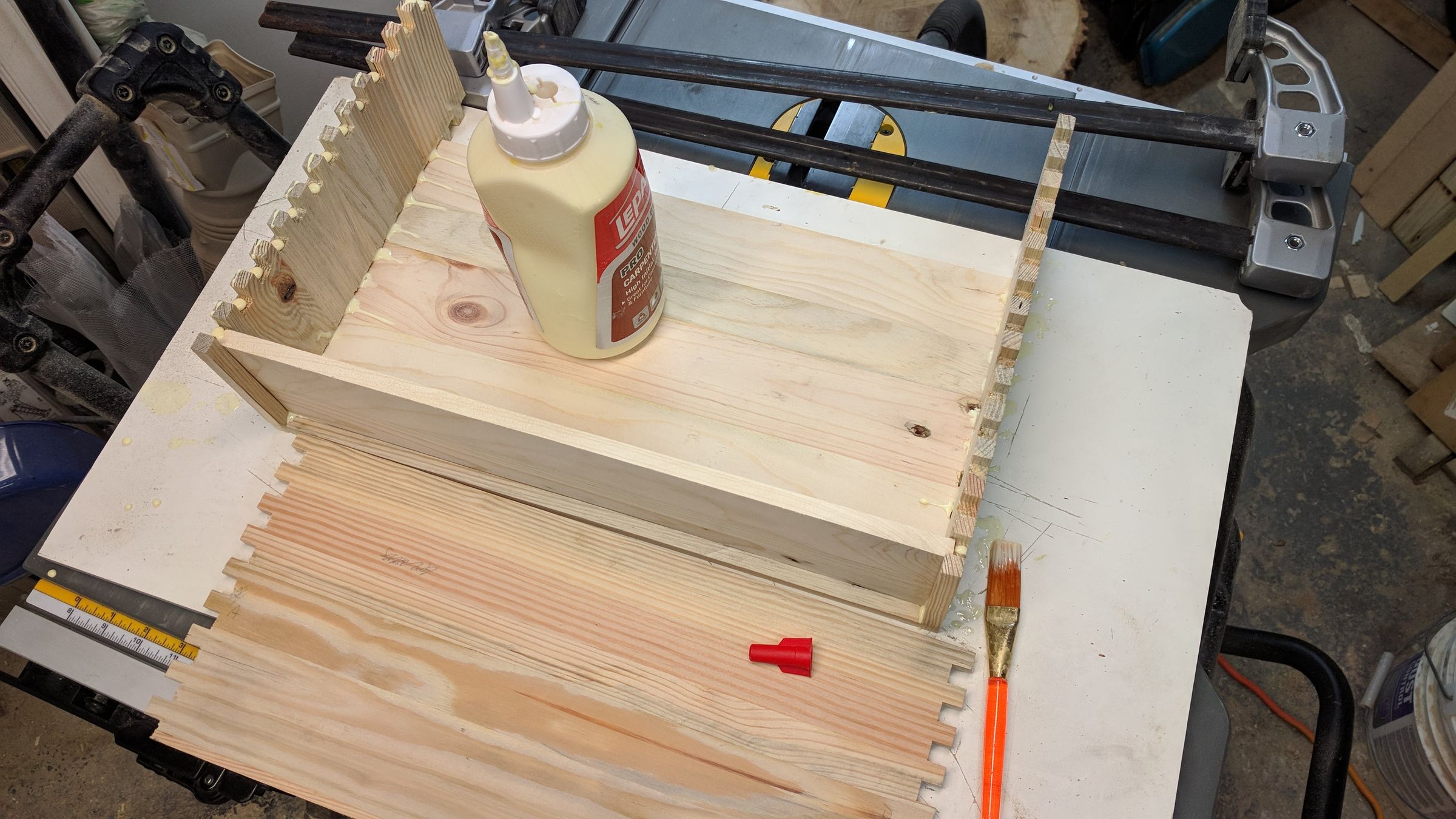 Pallet Wood Mailbox : 8 Steps (with Pictures) - Instructables