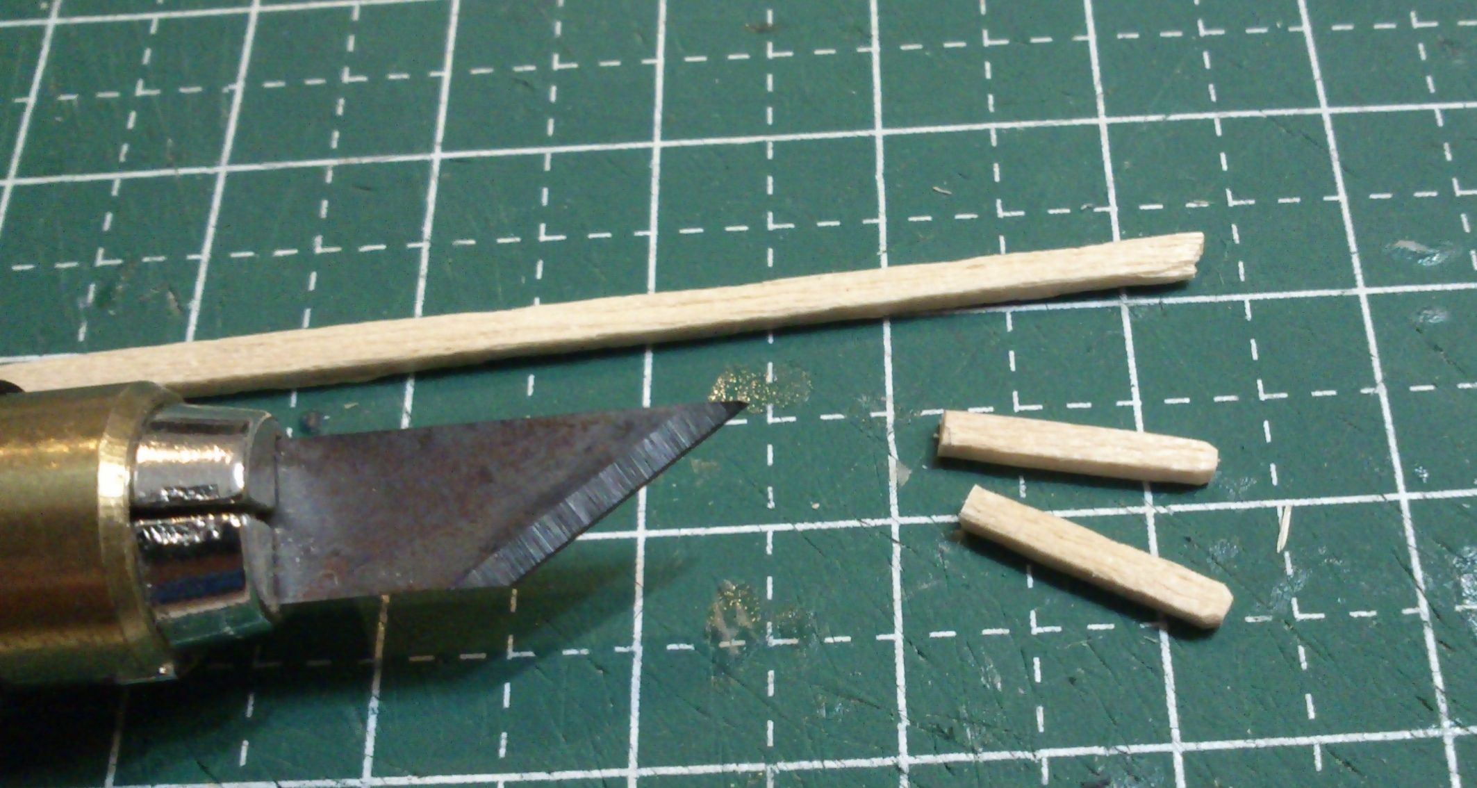 Mini AT-ST Popsicle Stick Model : 7 Steps (with Pictures) - Instructables