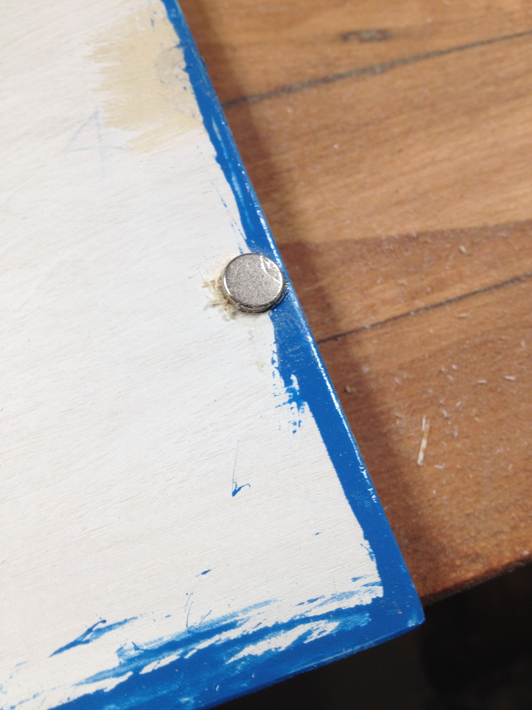 The Coolest Two-way Drawer Slides : 7 Steps - Instructables