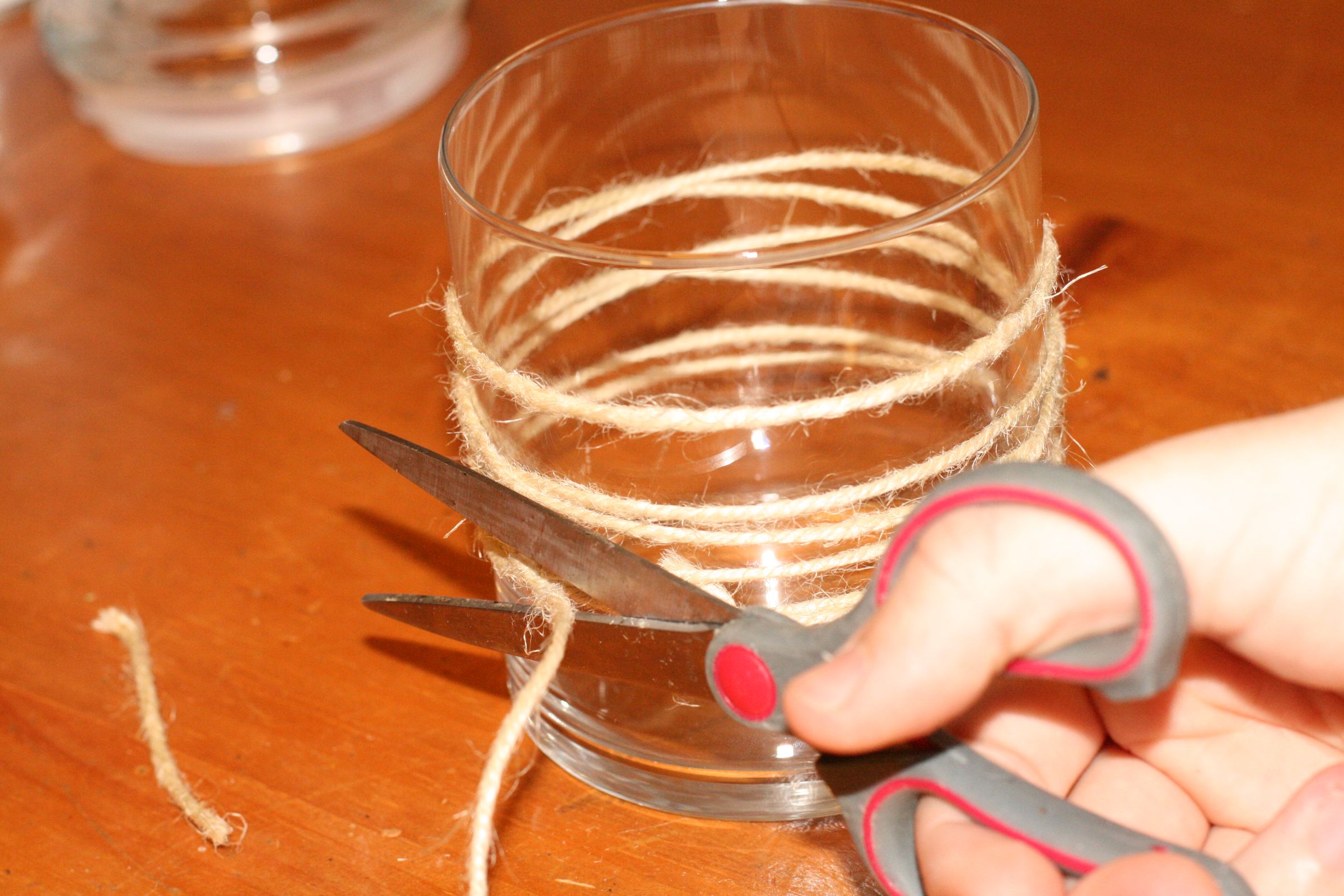 Making Yarn-Wraped Painted Jars : 6 Steps (with Pictures) - Instructables