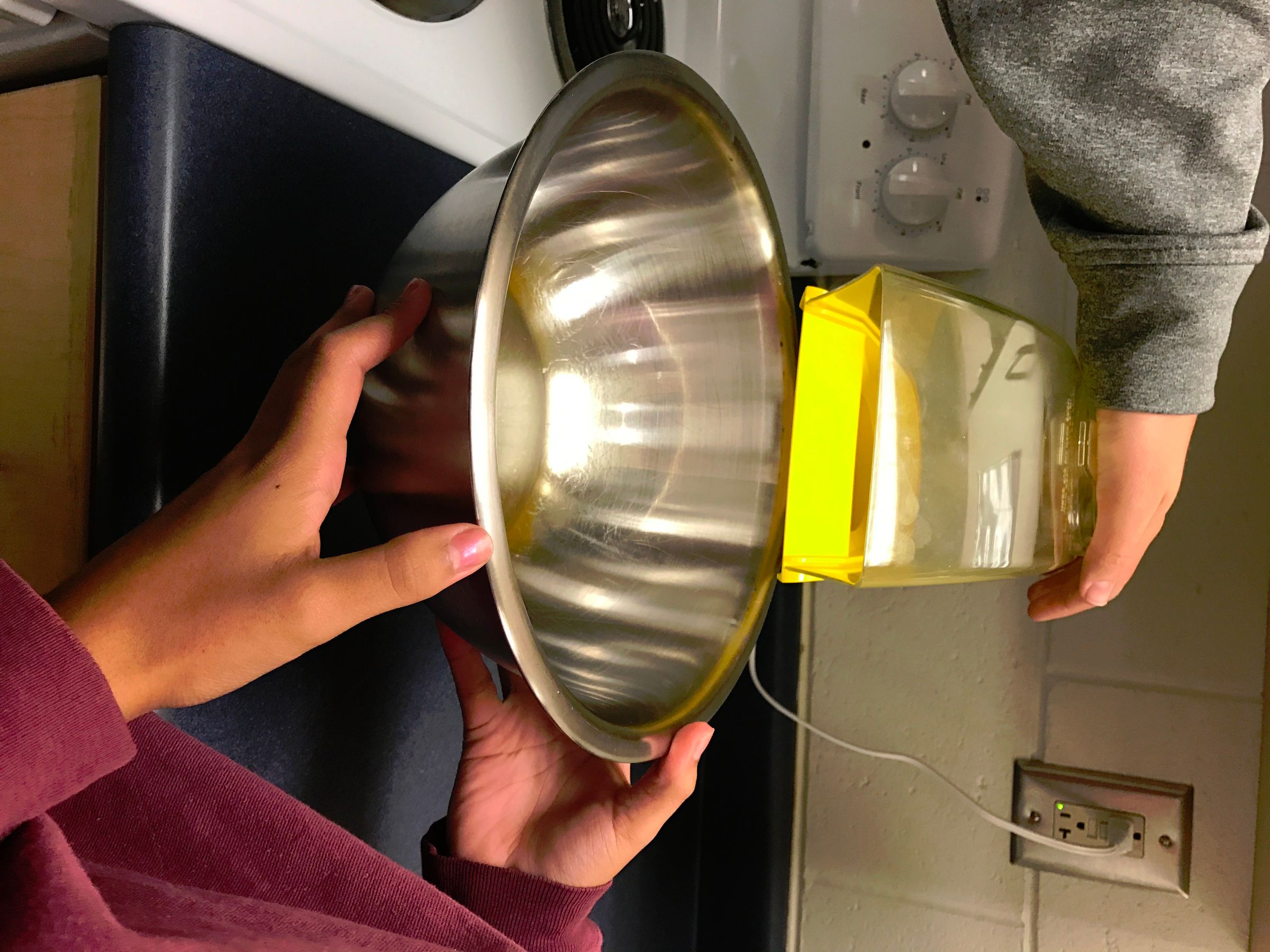 How to Use a Popcorn Popper : 6 Steps - Instructables