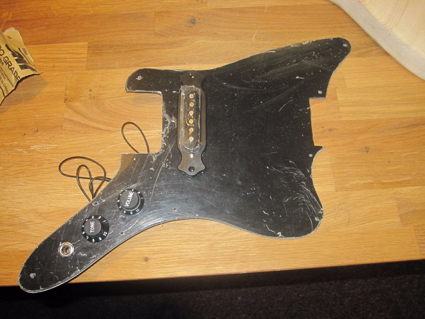Building an Electric Guitar : 13 Steps - Instructables