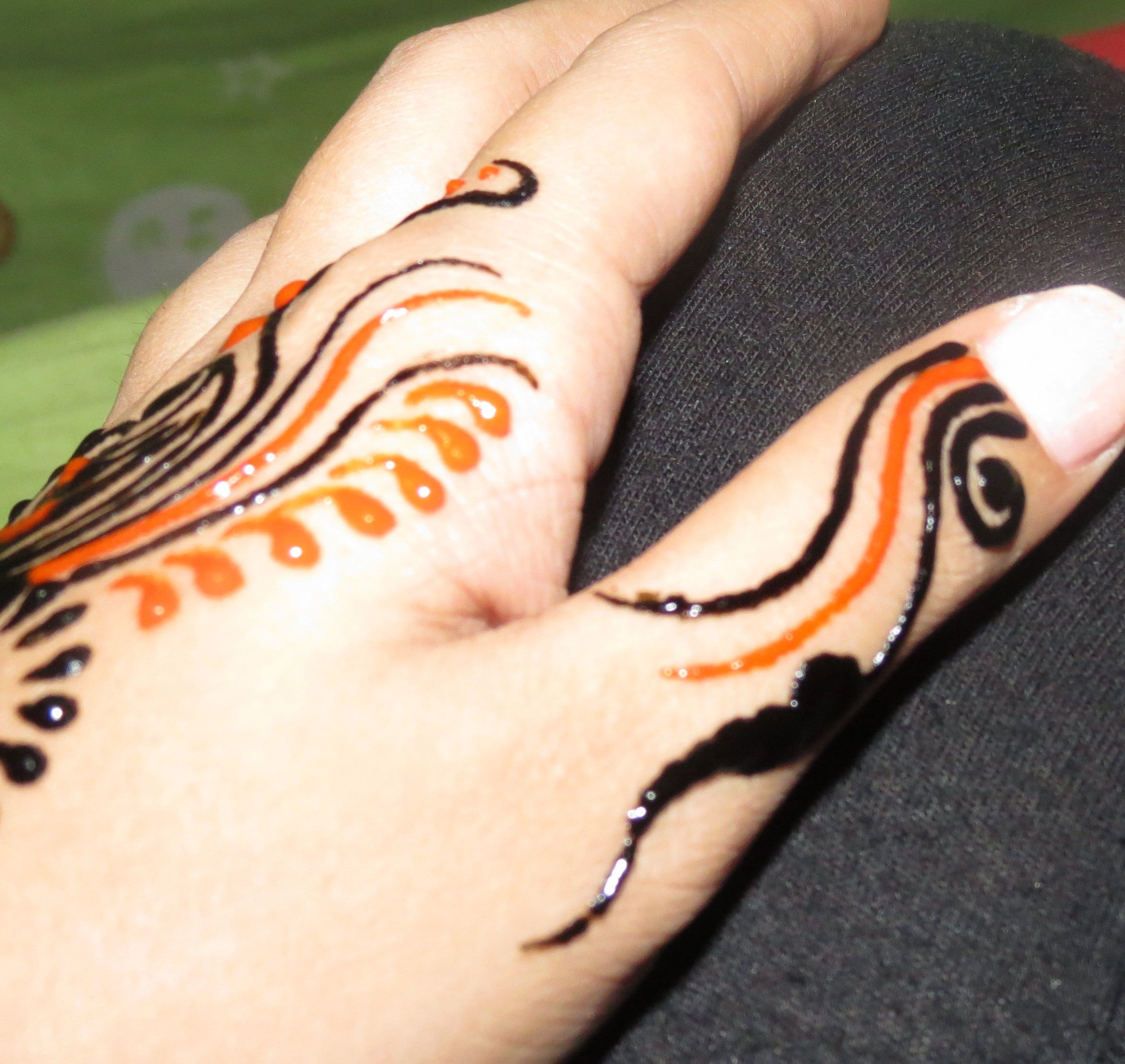 Coloured Henna : 8 Steps - Instructables