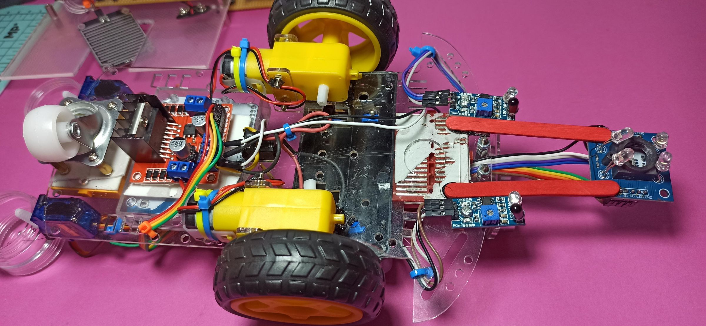 Robot Follow Indicated Color Road : 4 Steps - Instructables