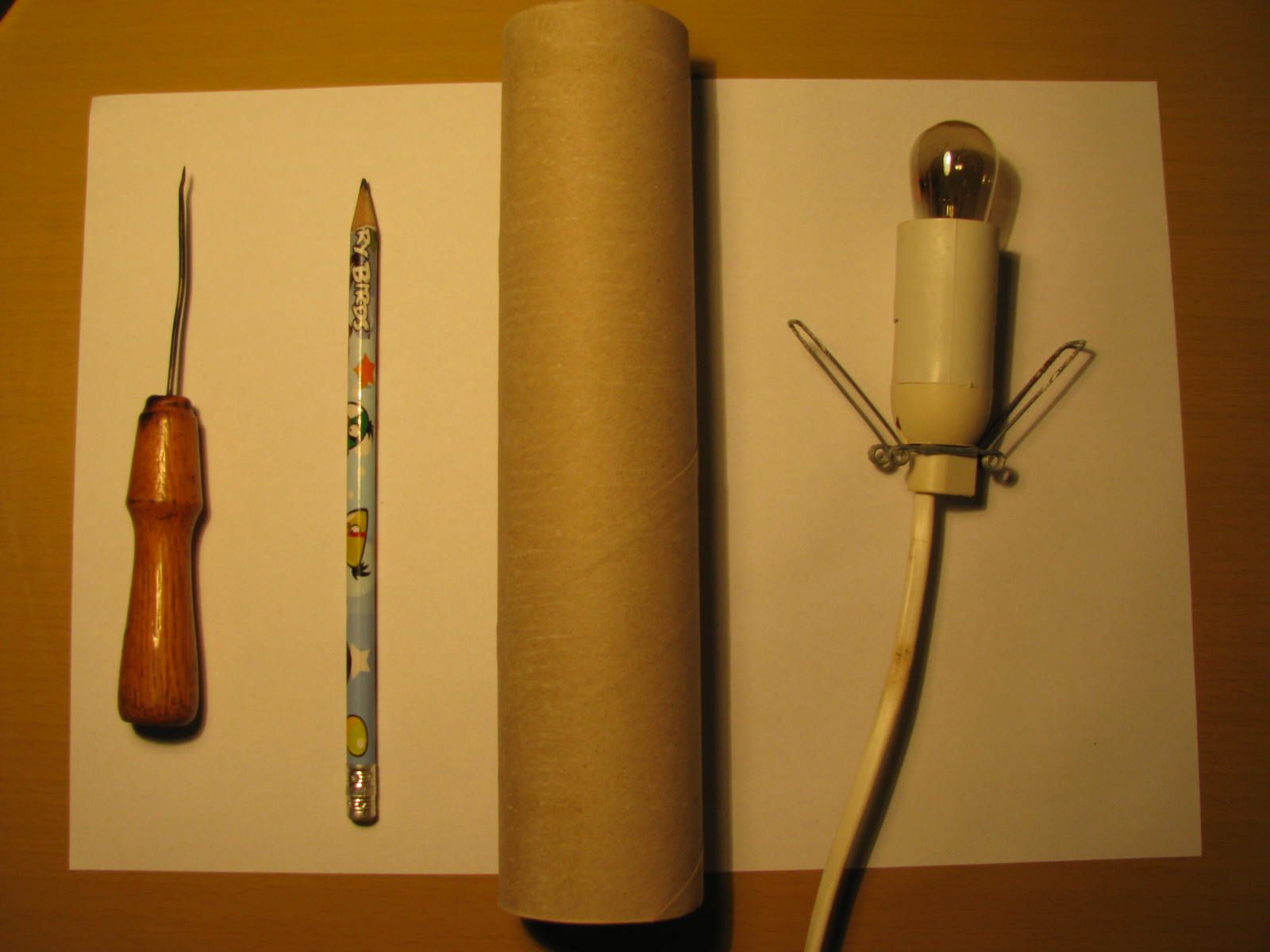 Cool Carboard Lamp Made From a Kitchen Paper Roll : 4 Steps - Instructables