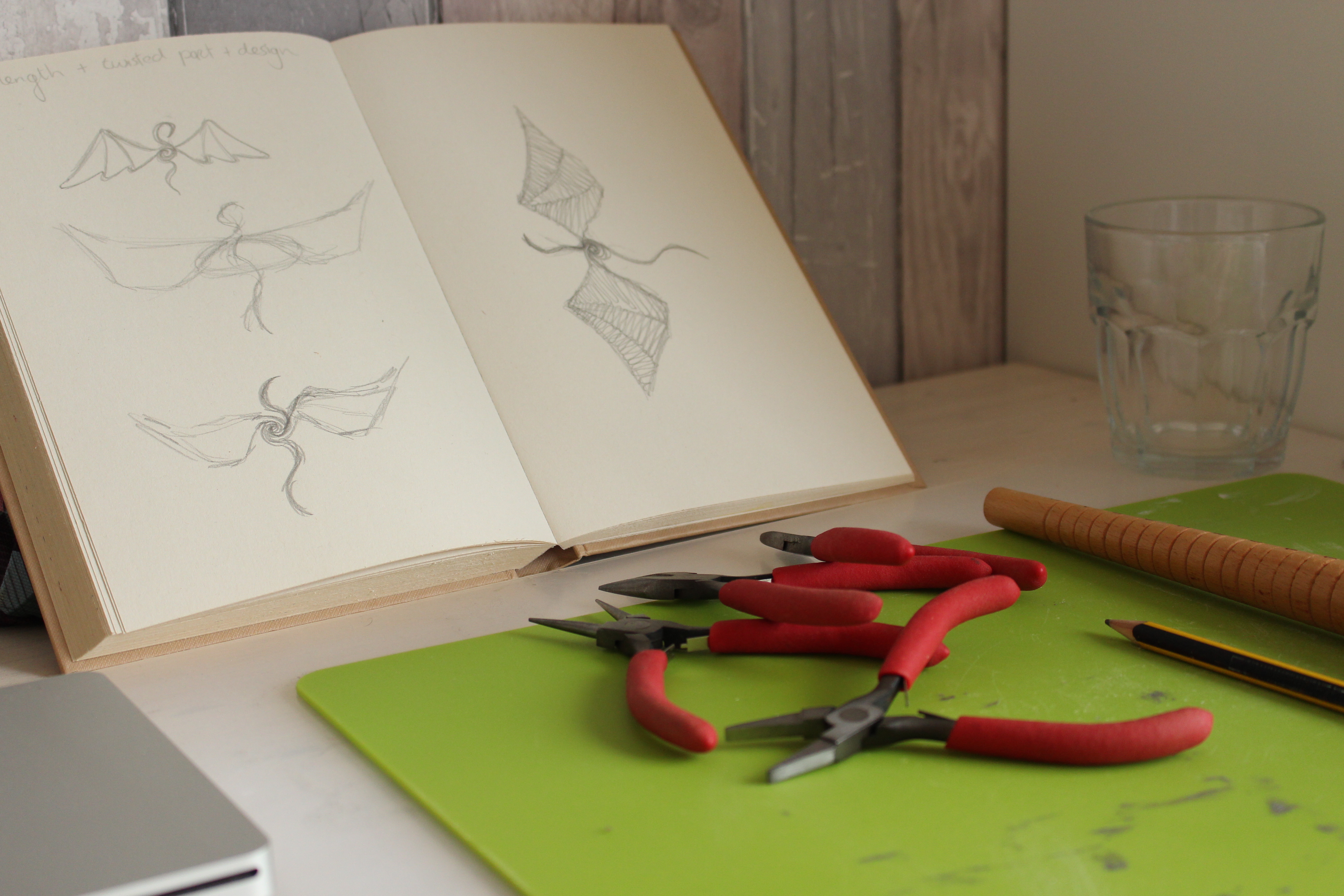 Wirework Dragon Ring : 15 Steps (with Pictures) - Instructables