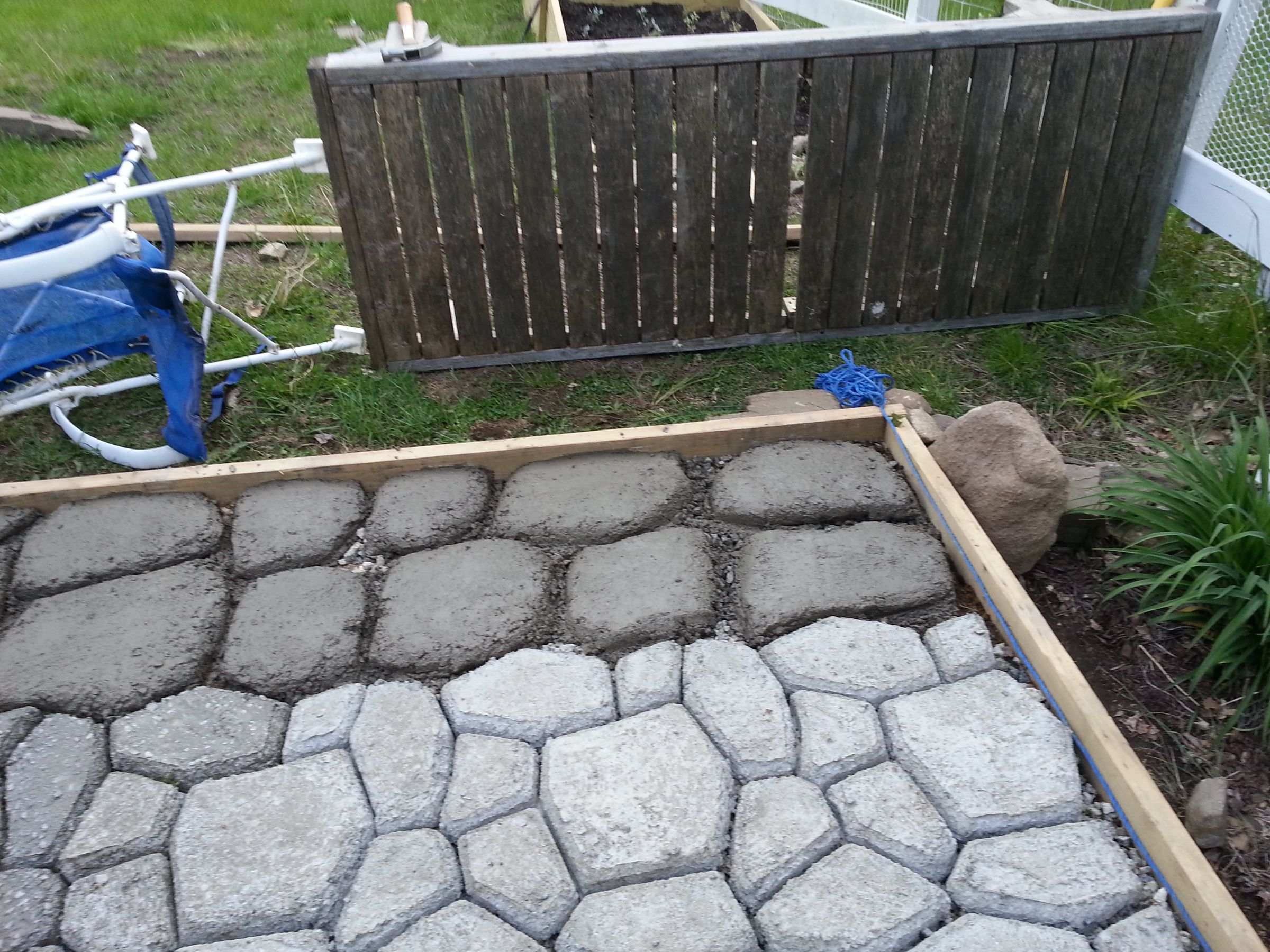 Form in Place Concrete Paver Patio : 6 Steps - Instructables