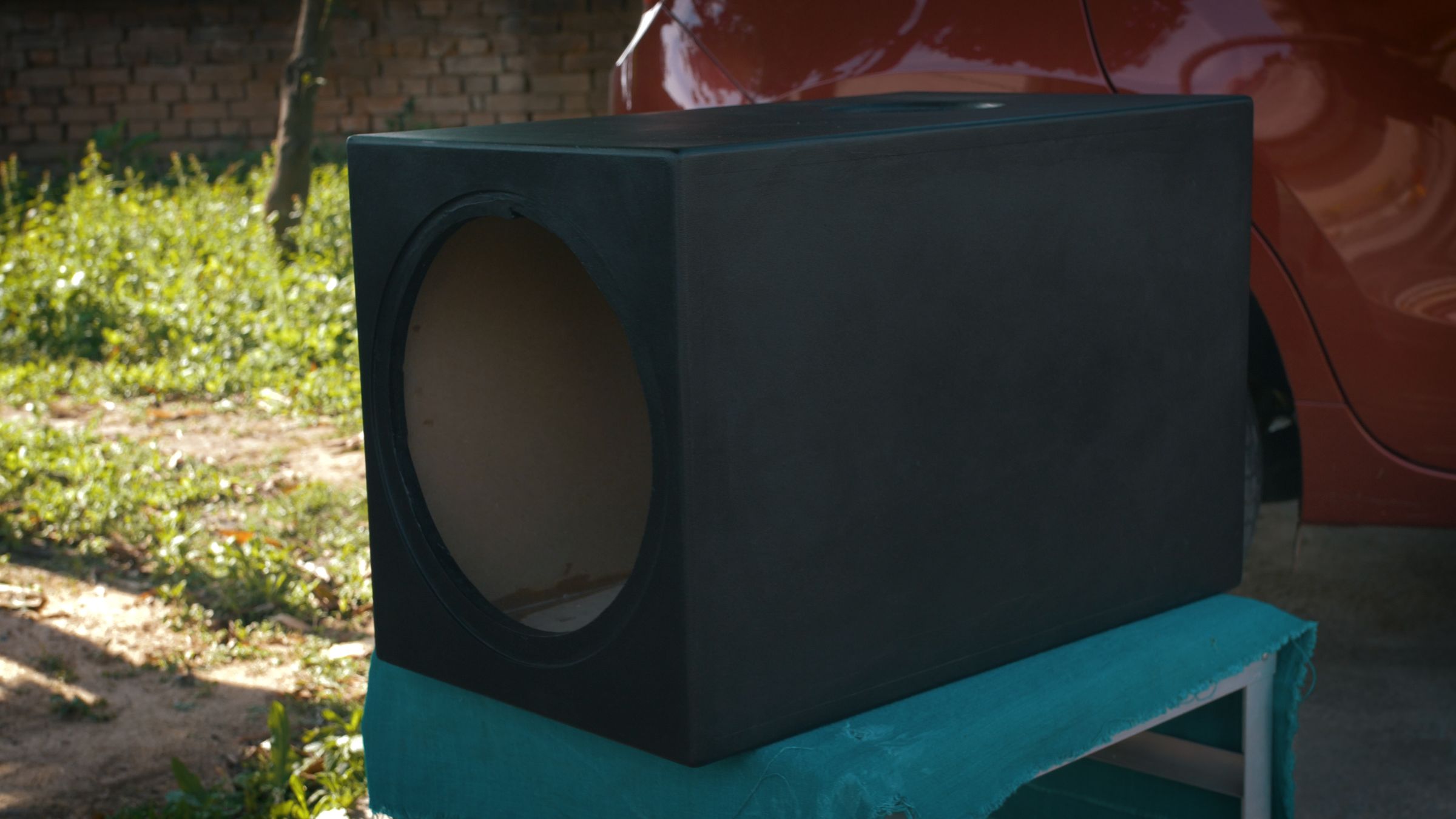 DIY Down Firing Port Active Subwoofer : 18 Steps (with Pictures ...