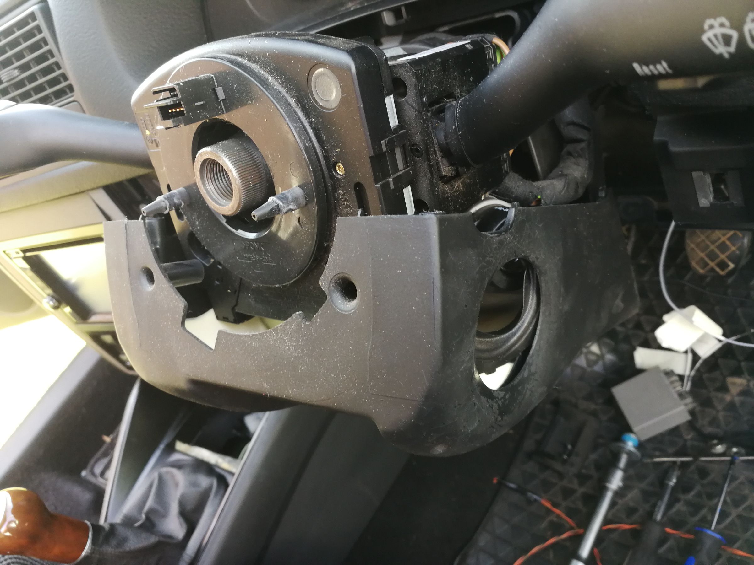 Mk4 Golf Multifunction Steering Wheel and Cruise Retrofit : 12 Steps ...
