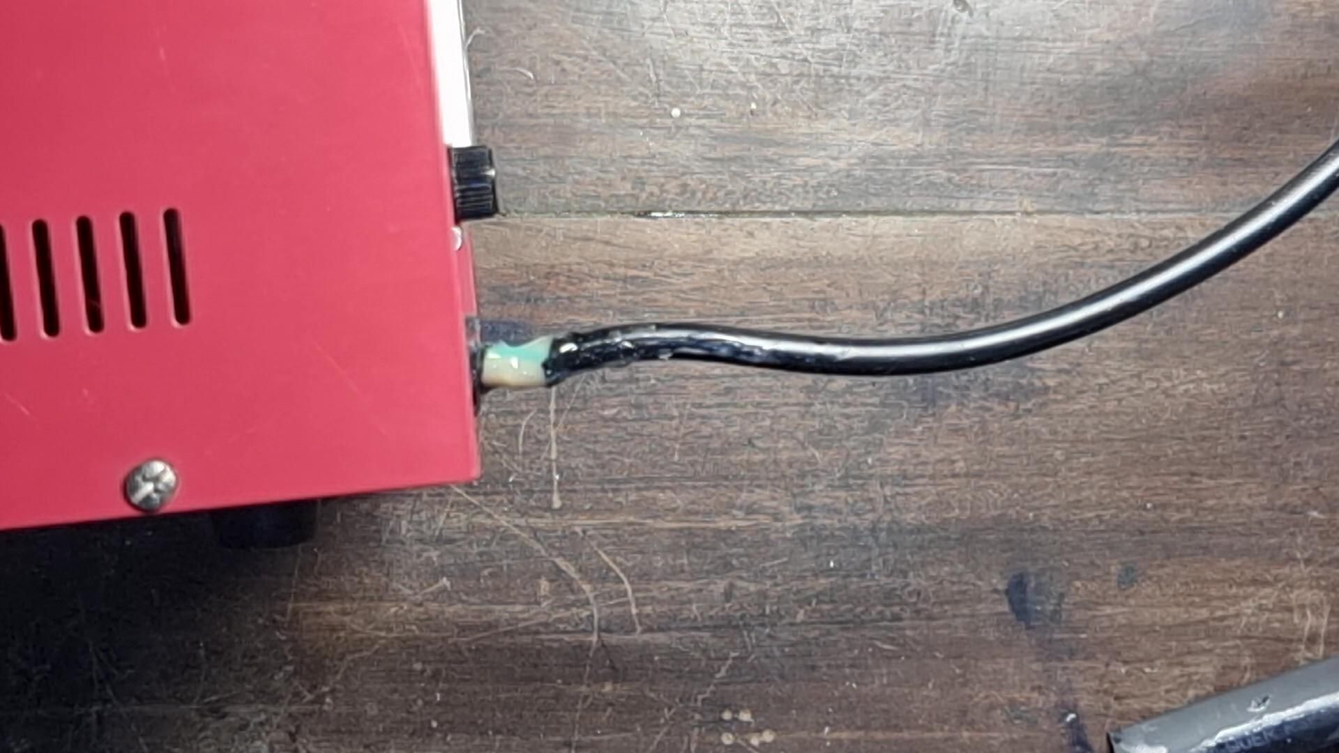 Fixing a Voltage Stabilizer(plus Repairing Tips). : 9 Steps (with ...