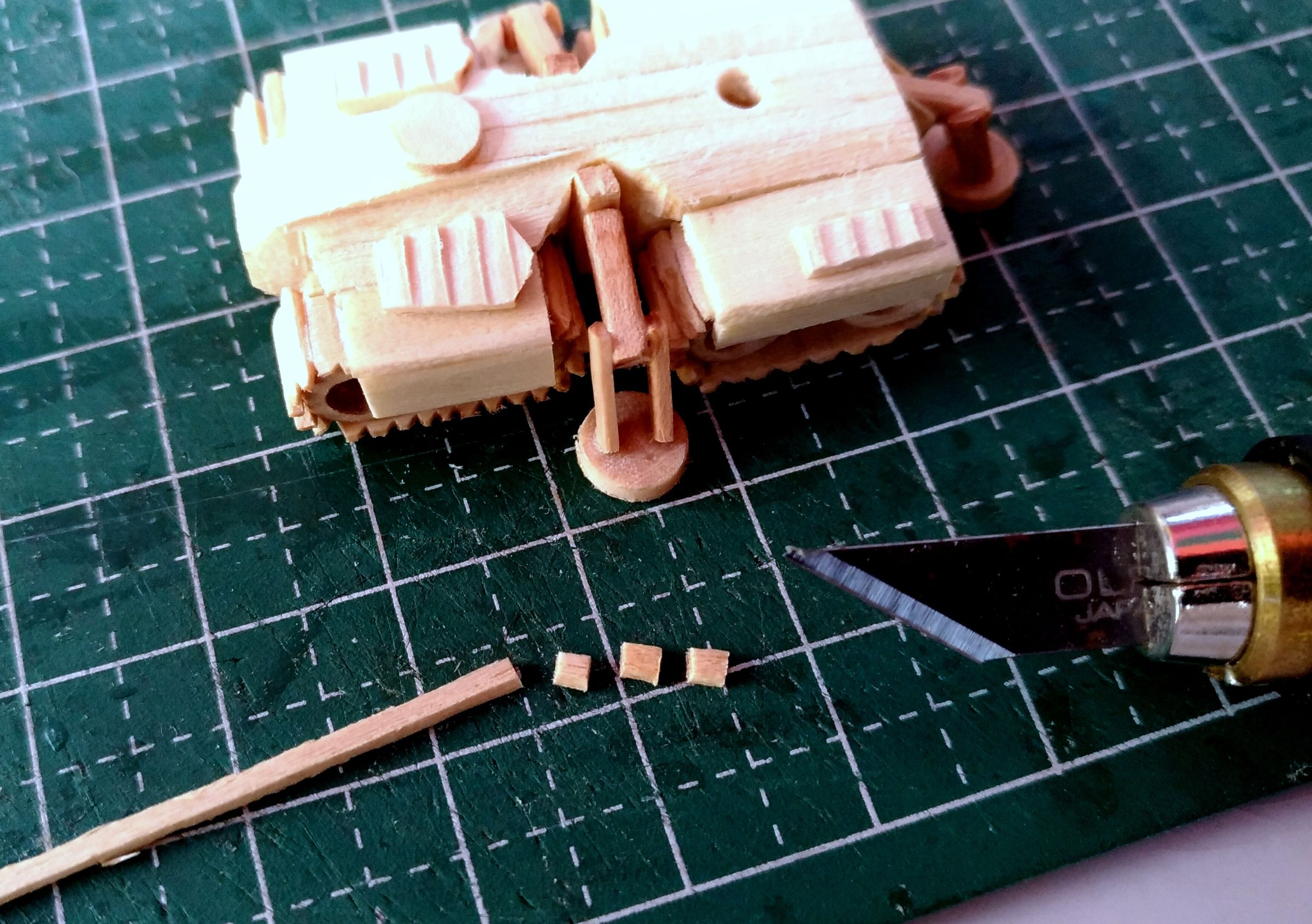 Starcraft 1 Terran Siege Tank Mini Popsicle Stick Model : 5 Steps (with ...