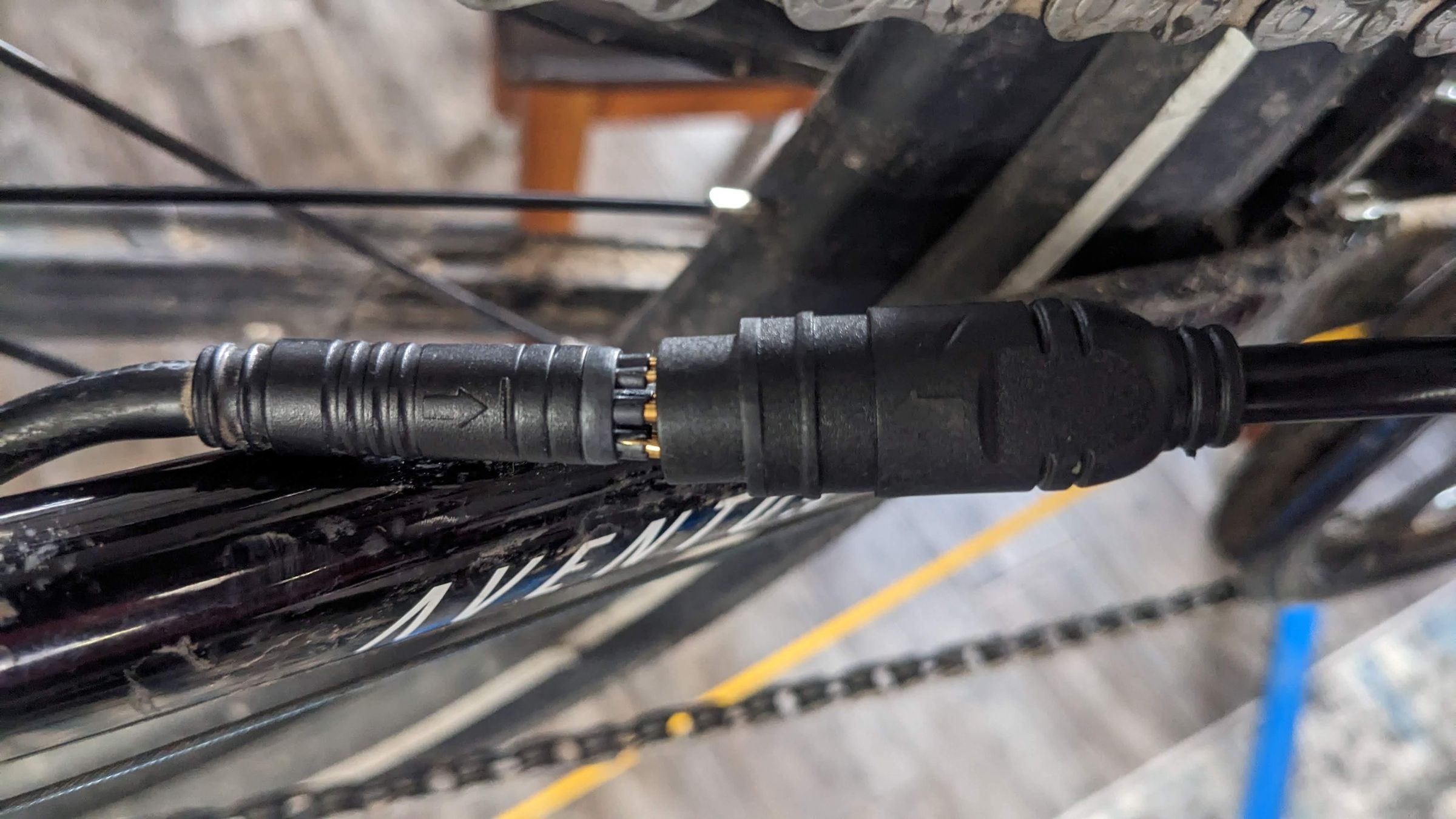 How to Install the Aventon Throttle Control Unit : 5 Steps - Instructables