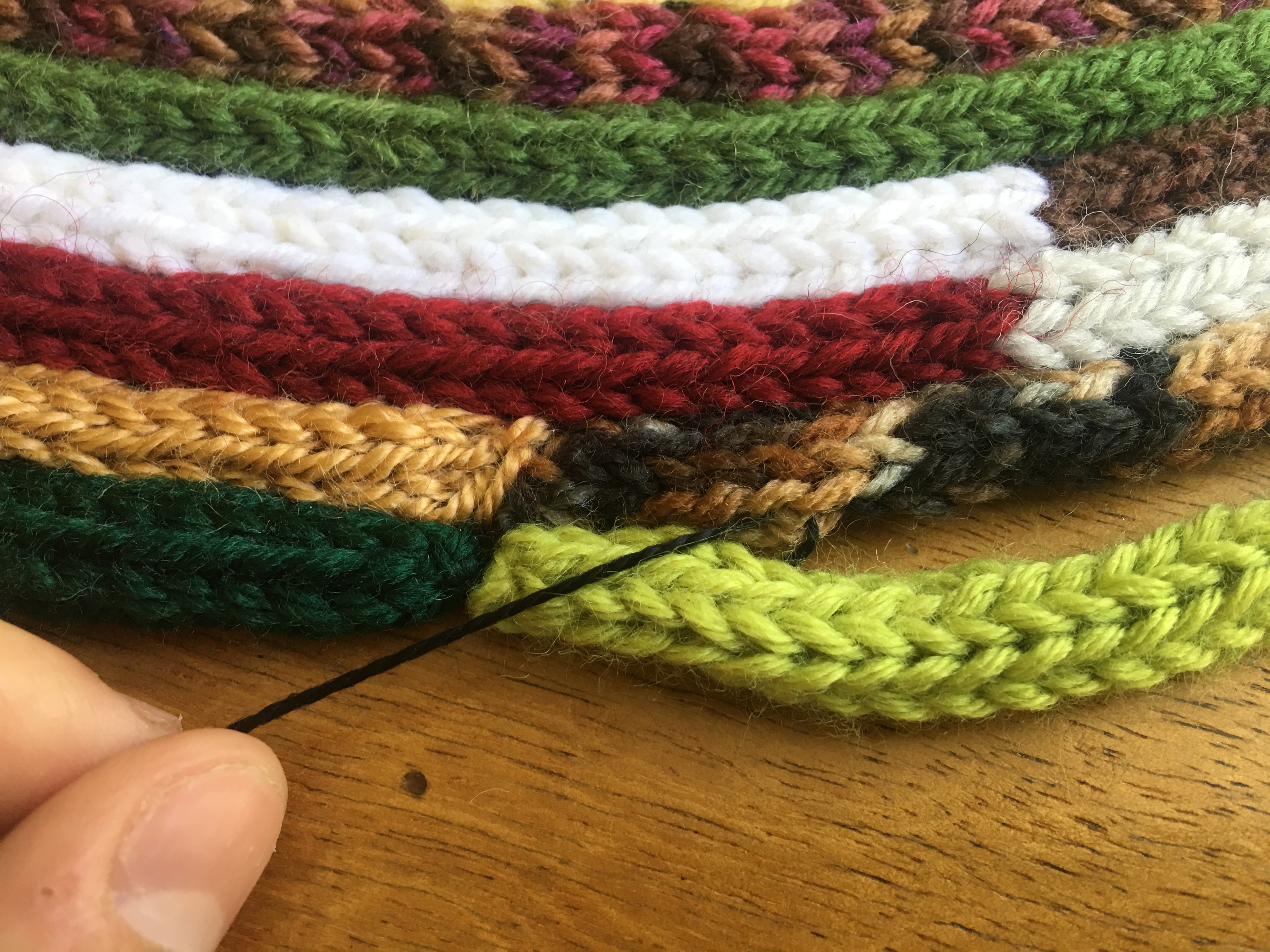 How to French Knit a Rug : 11 Steps (with Pictures) - Instructables