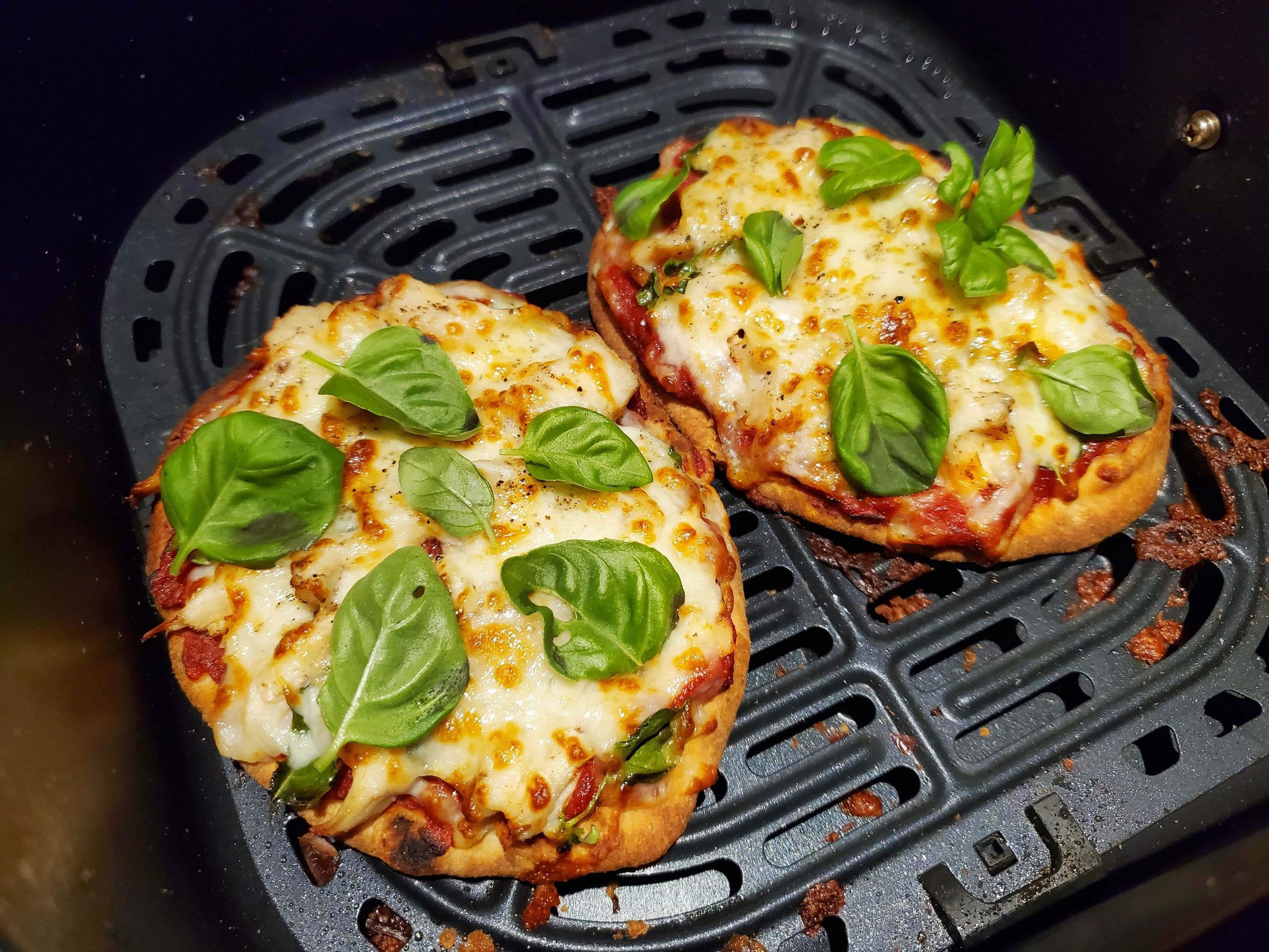 Legit Air Fryer Pizza : 3 Steps (with Pictures) - Instructables