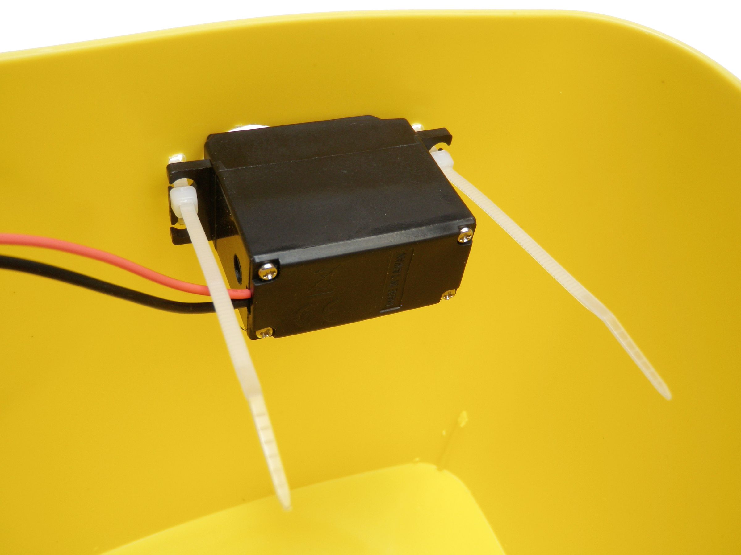 Simple Bots: Clack : 13 Steps (with Pictures) - Instructables