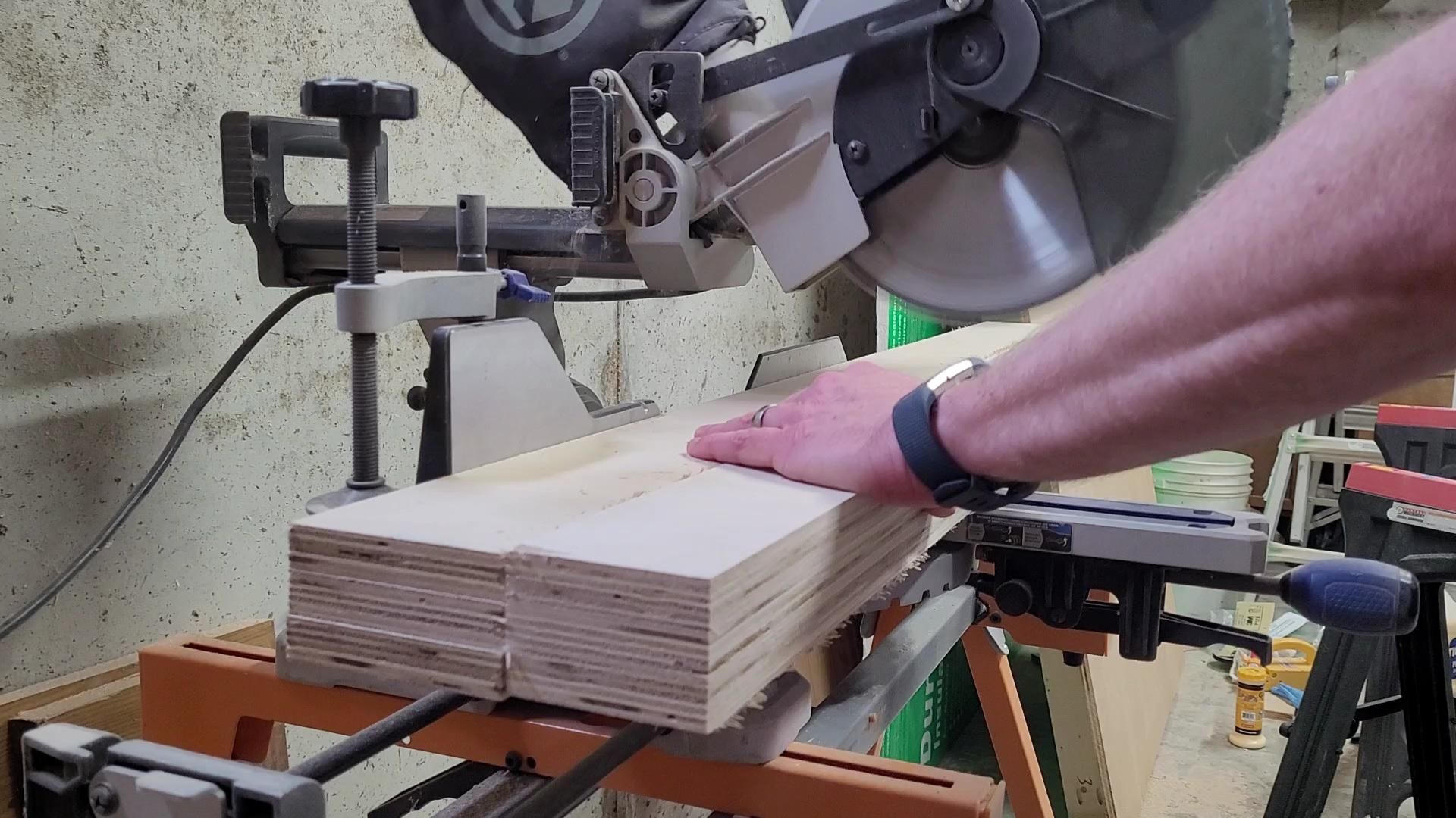 Easy Heavy Duty Crosscut Sled : 11 Steps (with Pictures) - Instructables