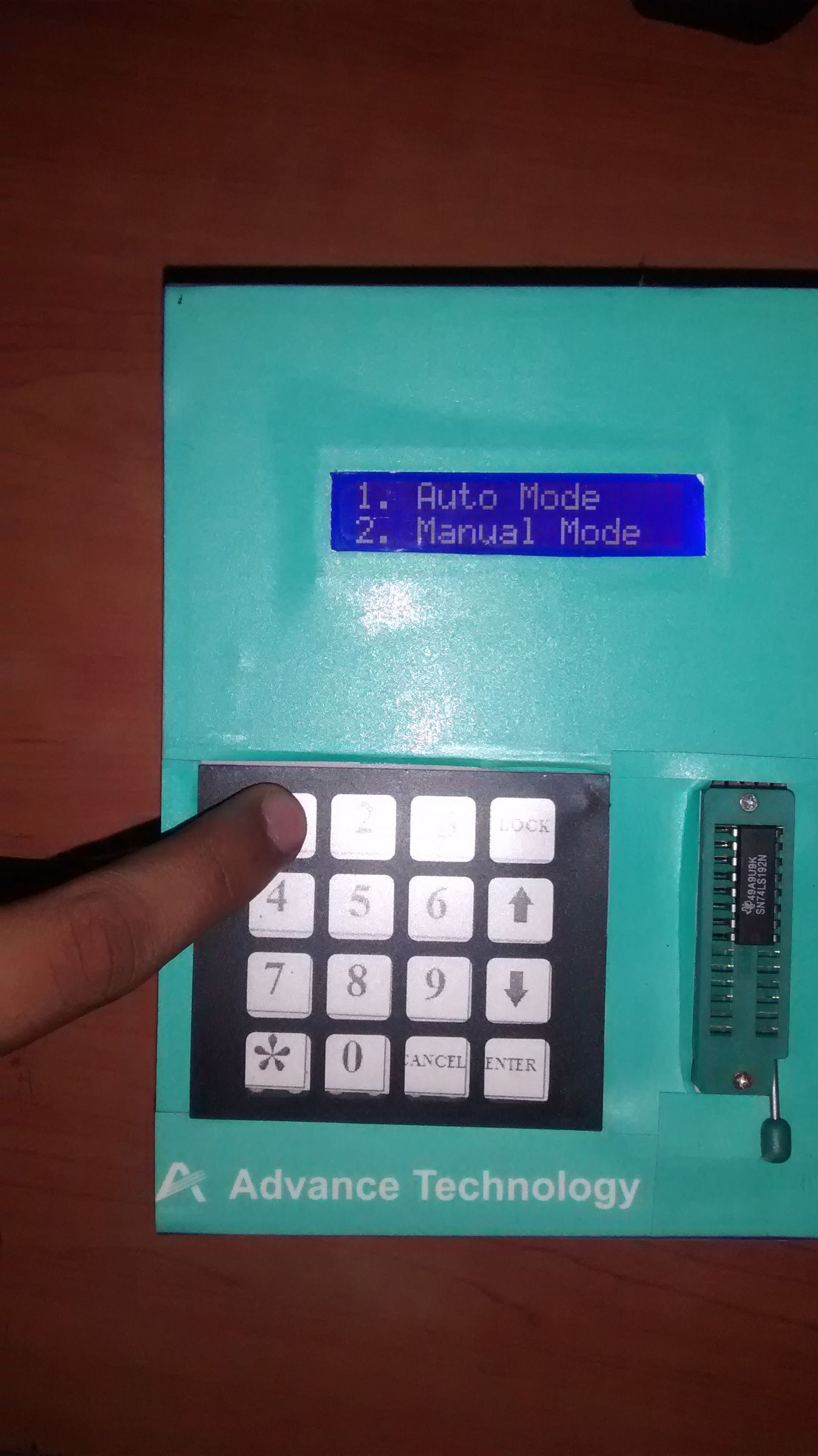 Digital IC Tester (for Industries and Engineering Colleges) by Shubham ...