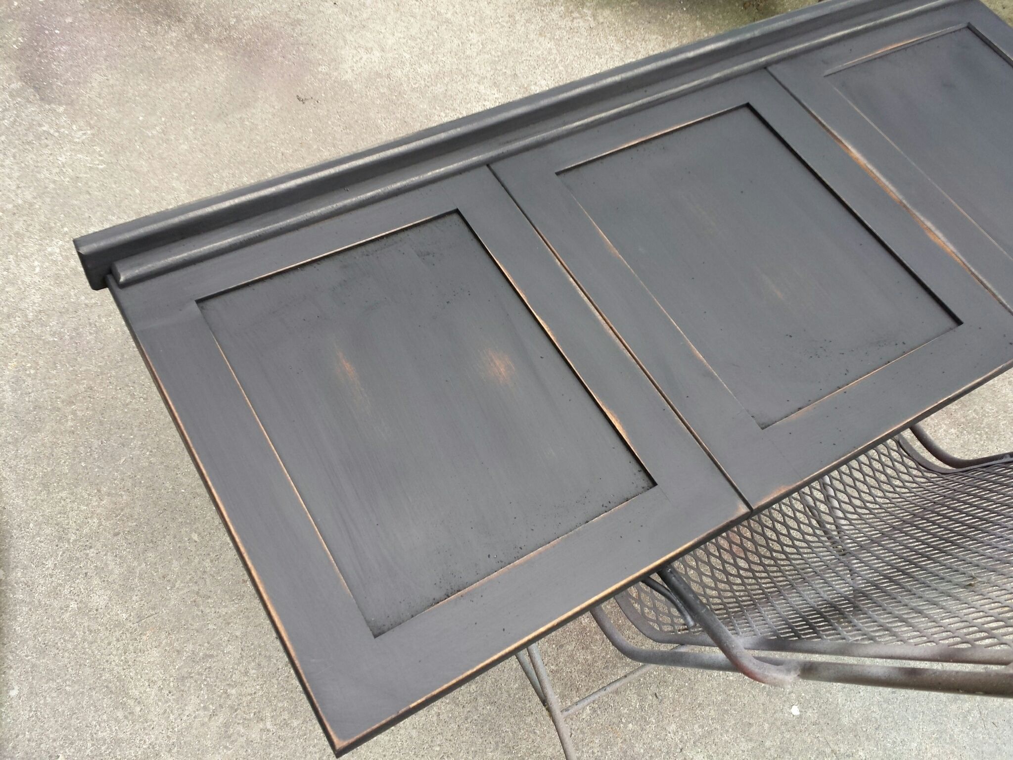 How to Create a Distressed Black Finish (easy) : 7 Steps - Instructables