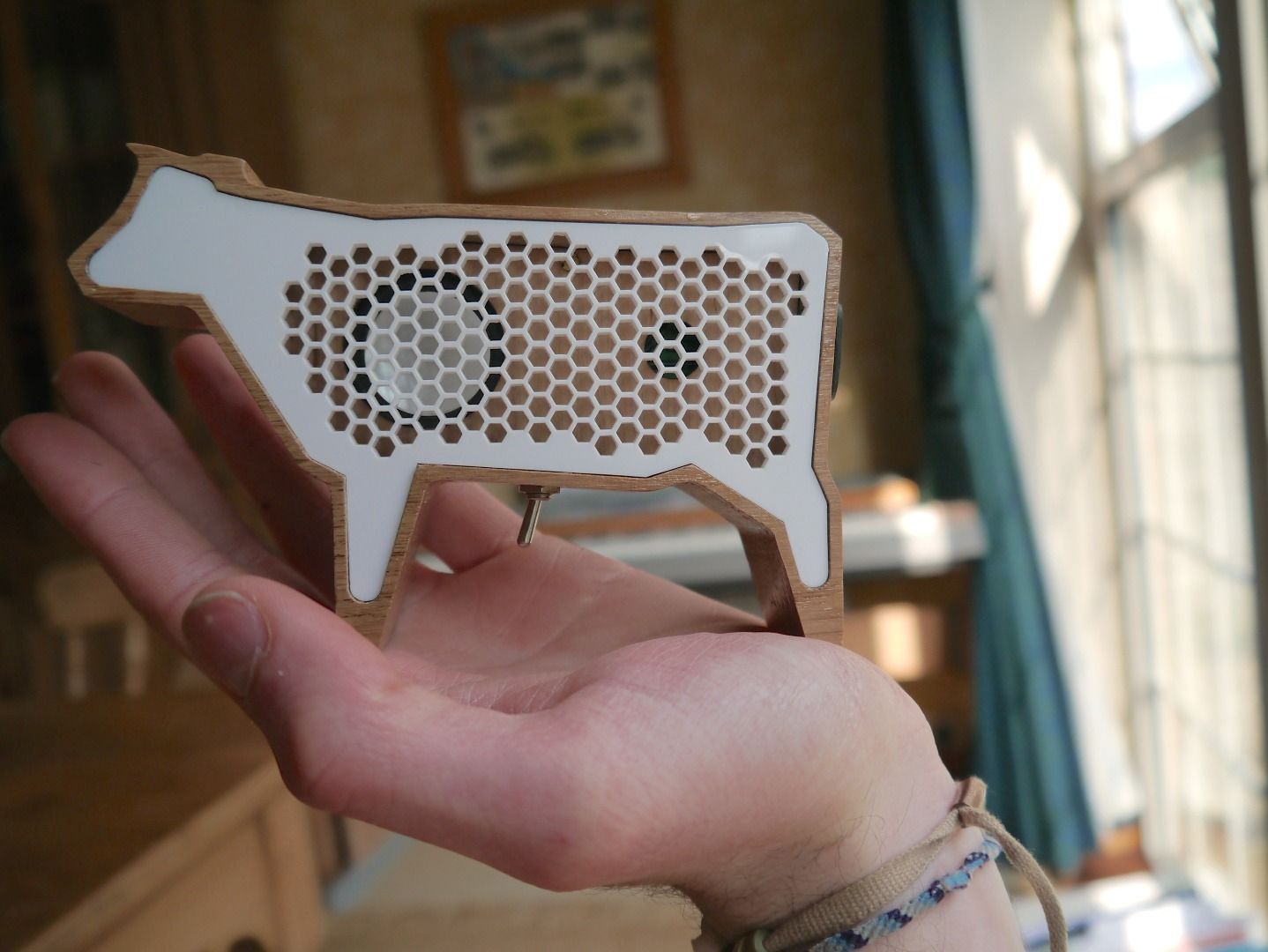 Mini Cow Speaker USB Rechargable : 12 Steps (with Pictures) - Instructables