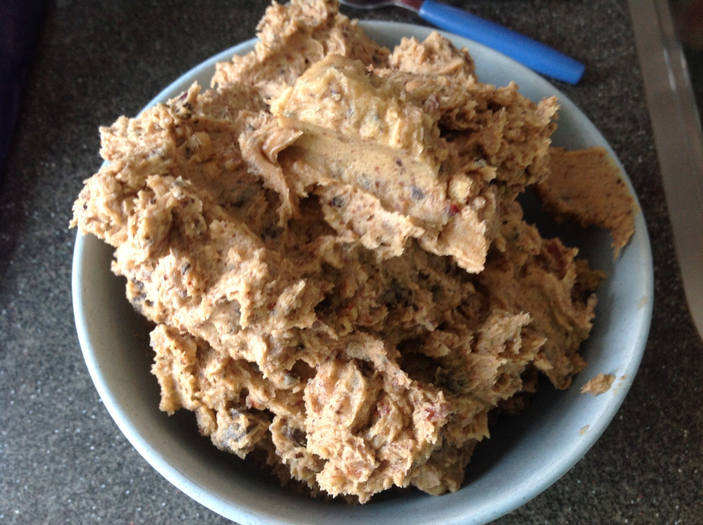 Baking American Style Chocolate Chip Cookies (Gordon Cookies) in the ...