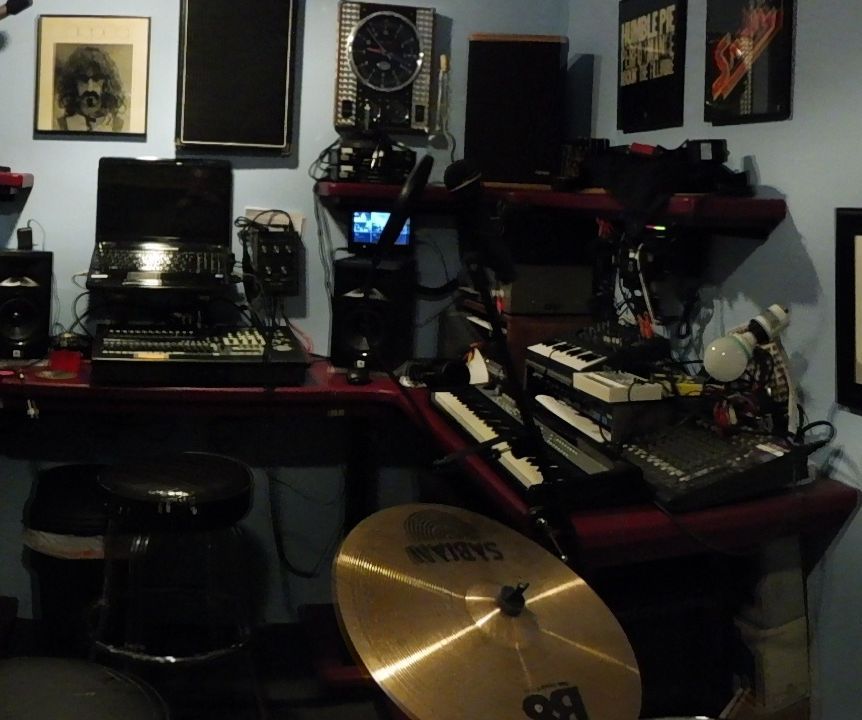 Building a Sound Proof Basement Studio Room : 13 Steps (with Pictures ...