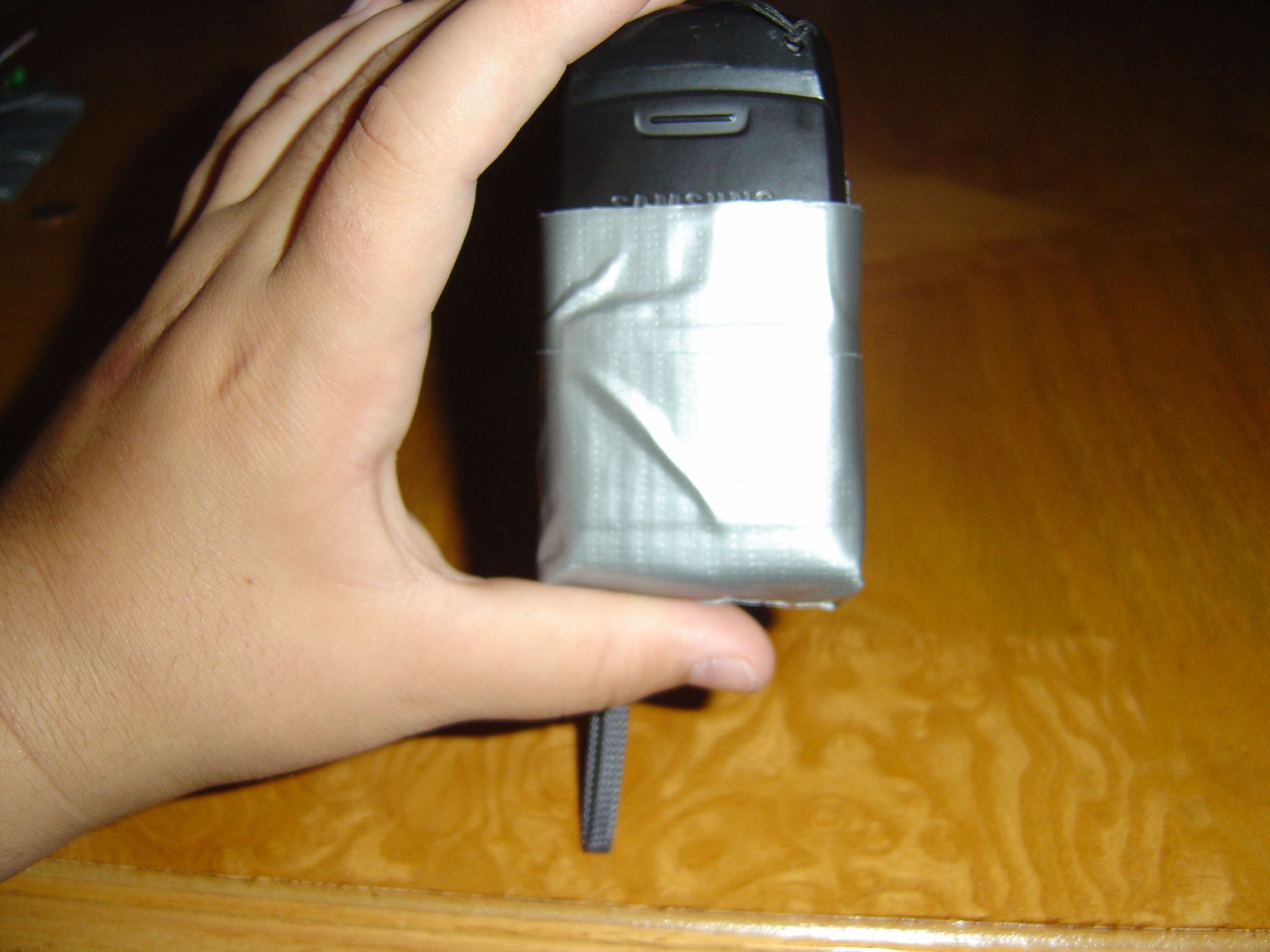 Duct Tape Case for Flip Phones : 6 Steps - Instructables