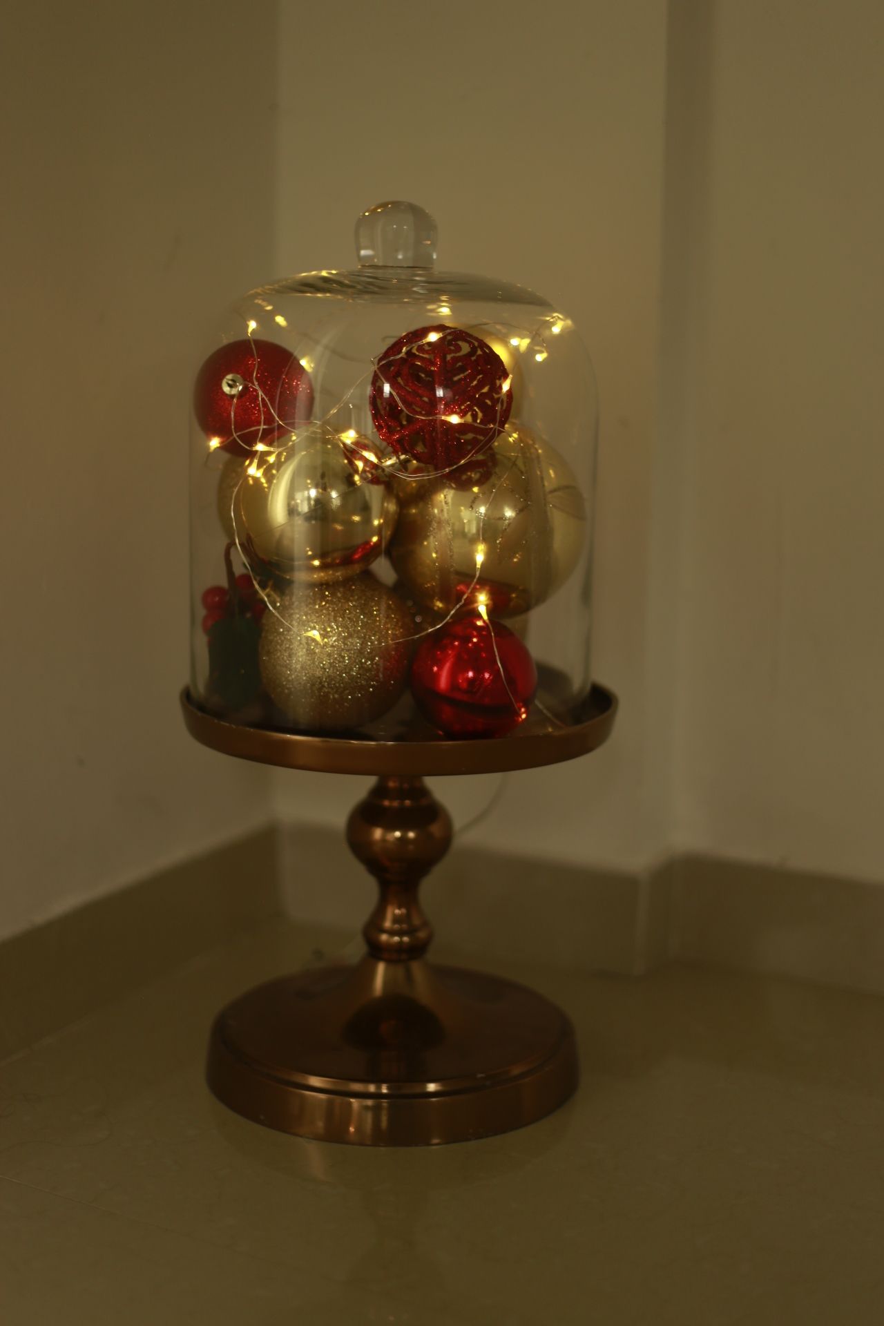 XMas Decoration in a Dome : 5 Steps (with Pictures) - Instructables