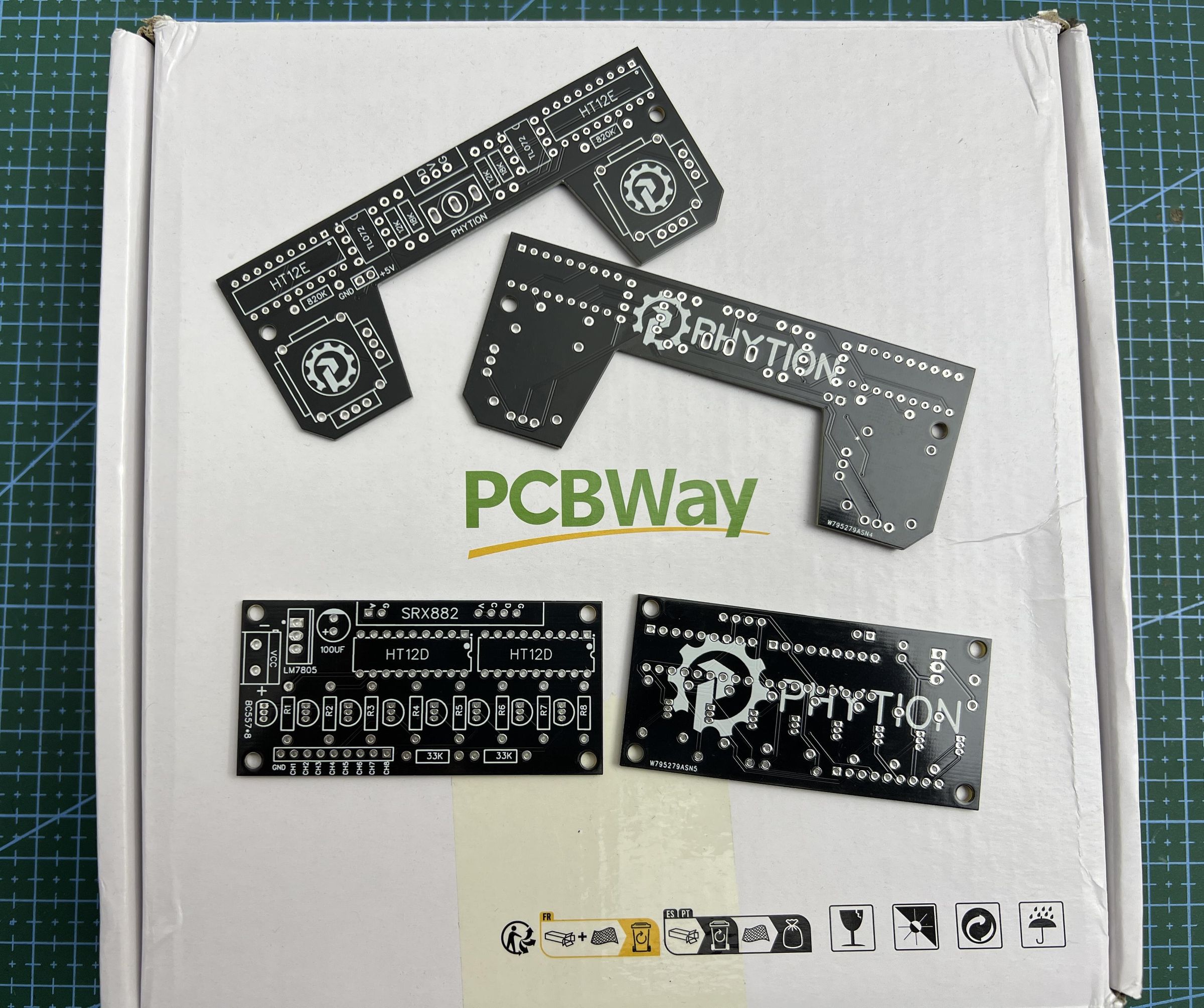 4x2 Channel Remote Controller | RC Transmitter and Receiver : 14 Steps ...