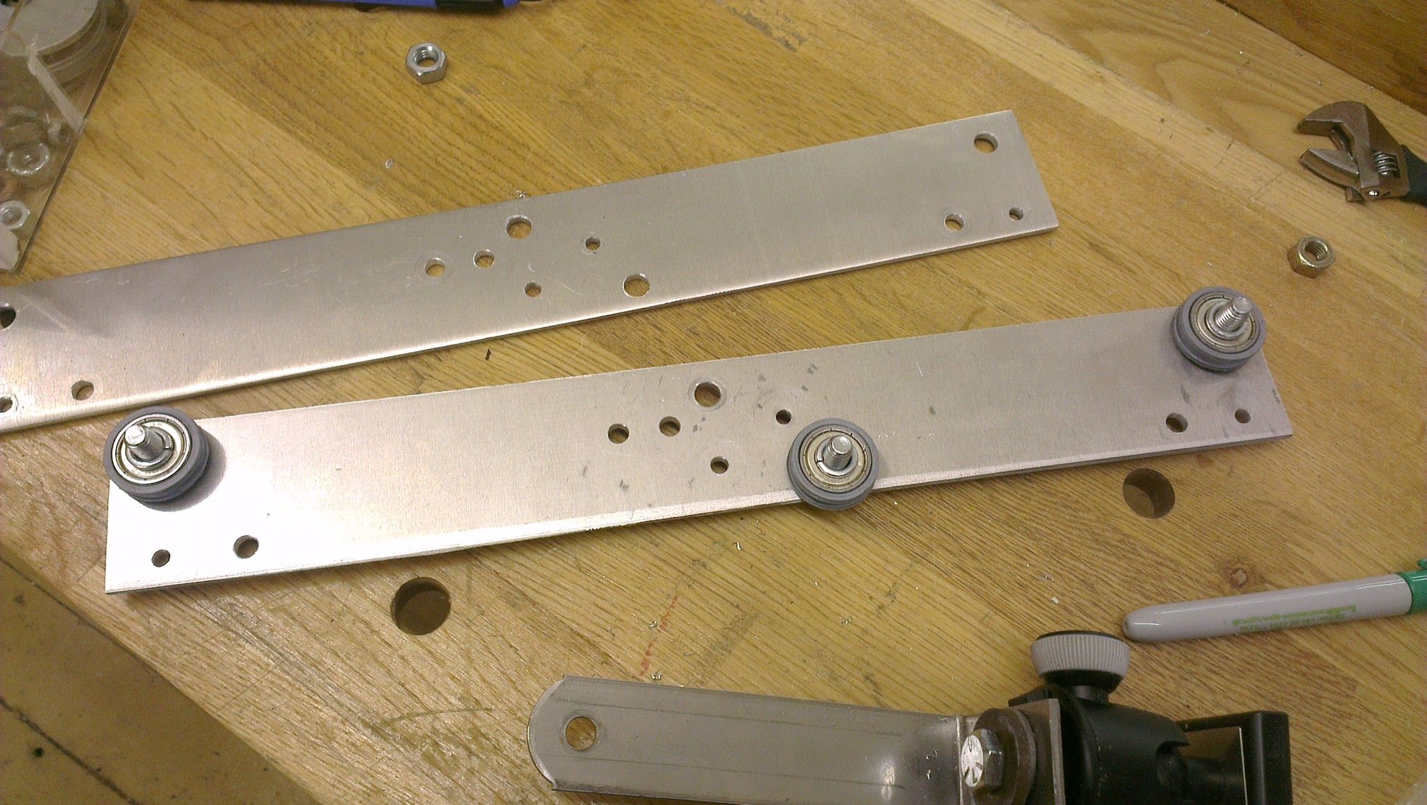 Radio Controlled Cable Dolly for Small Format Cameras : 12 Steps (with ...