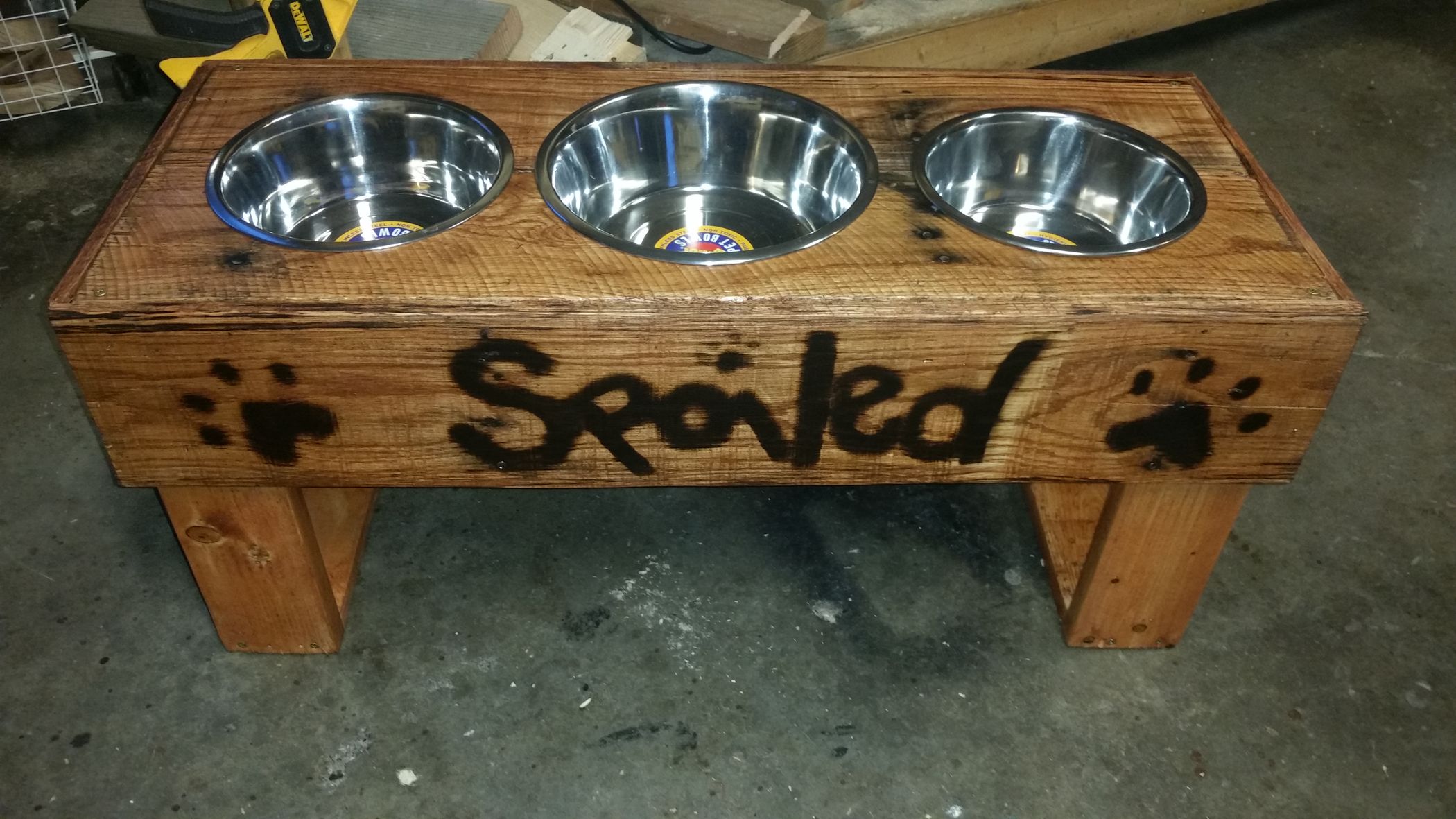 K9 Feeding Station for Two! : 7 Steps (with Pictures) - Instructables