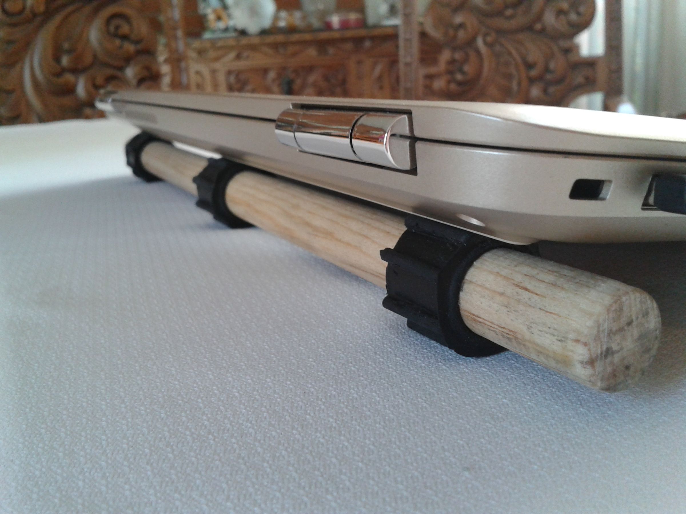 DIY Notebook Stand/Cooler : 3 Steps (with Pictures) - Instructables