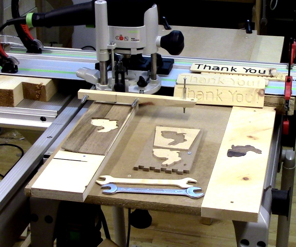 Make a Router Copy Carver in 5 Minutes : 8 Steps (with Pictures ...