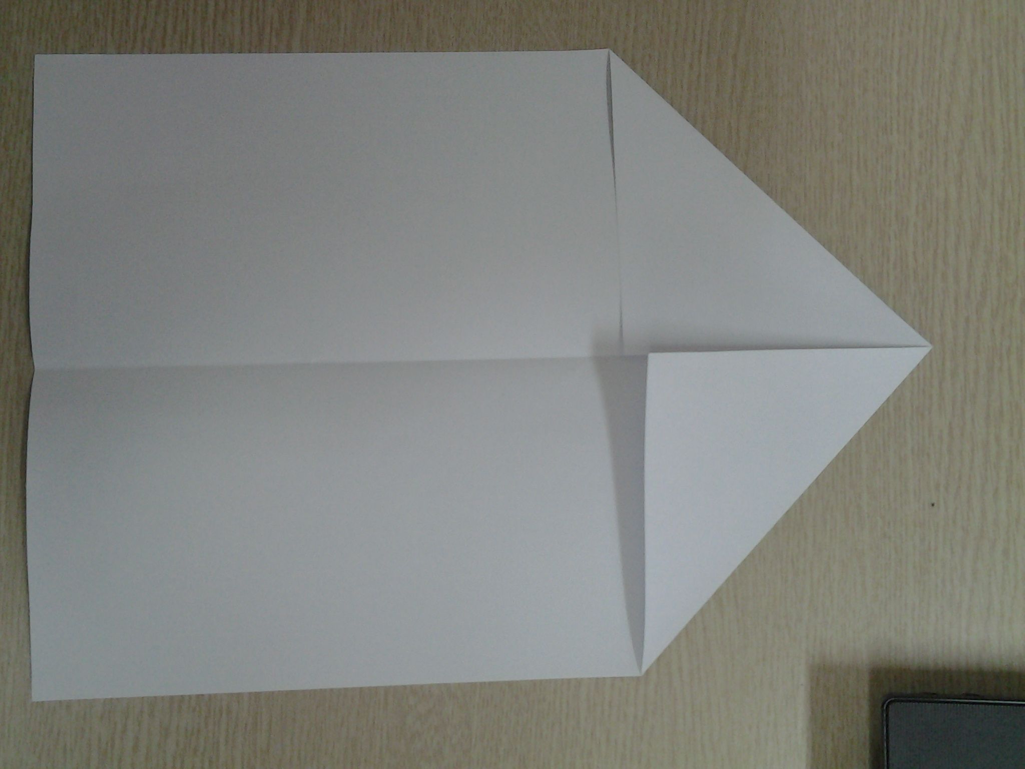 How to Fold a Simple Paper Aeroplane? : 7 Steps - Instructables