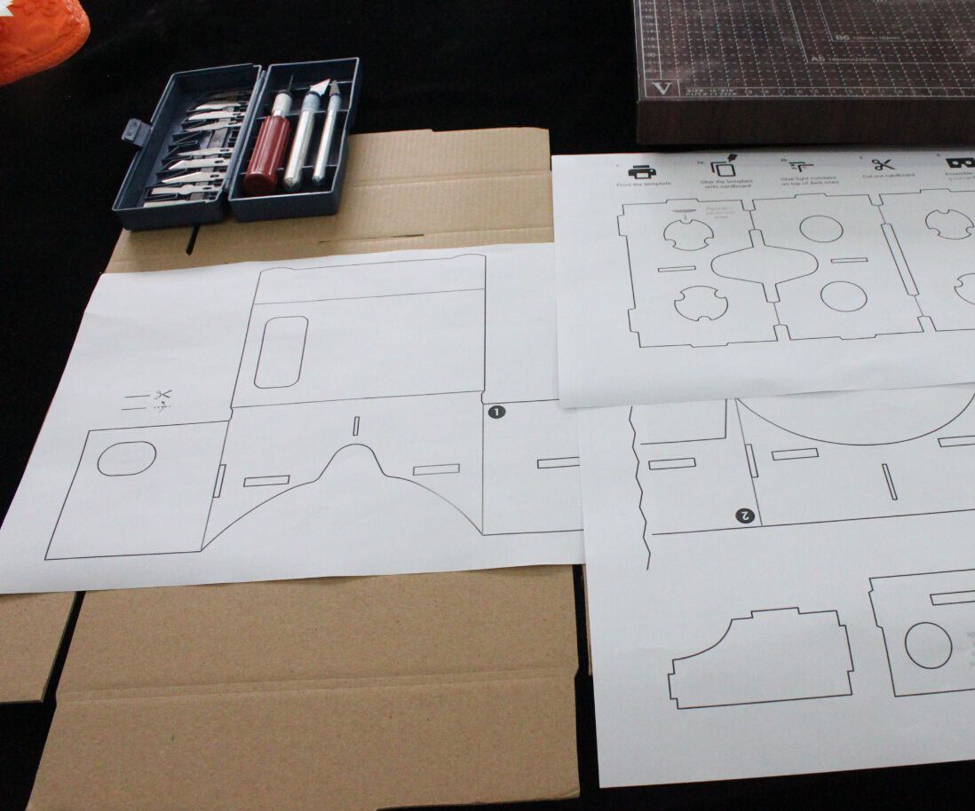 DIY You Virtual Reality Headset - Google Cardboard : 3 Steps ...