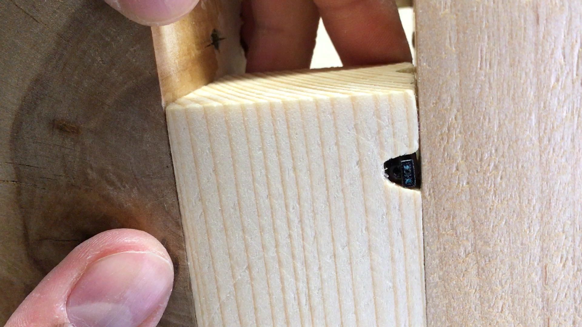 Colored LED Lamp From Pallet Wood Blocks : 10 Steps (with Pictures ...