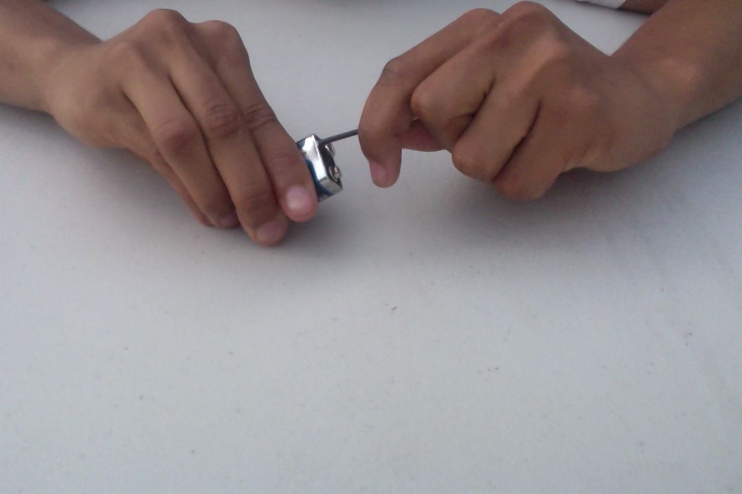 Secret Battery Compartment : 3 Steps - Instructables