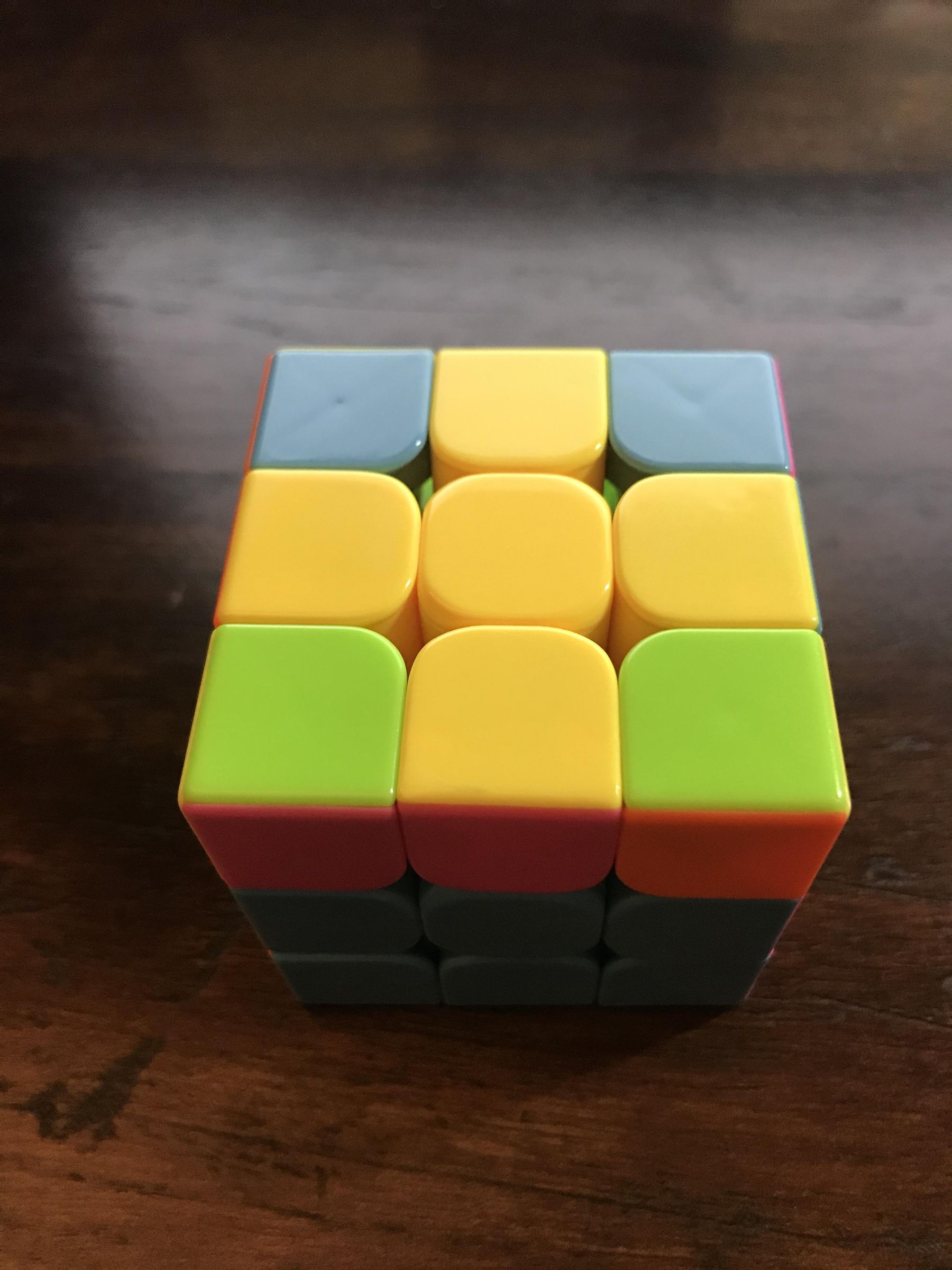 How to Solve a 3x3 Rubik's Cube : 9 Steps - Instructables