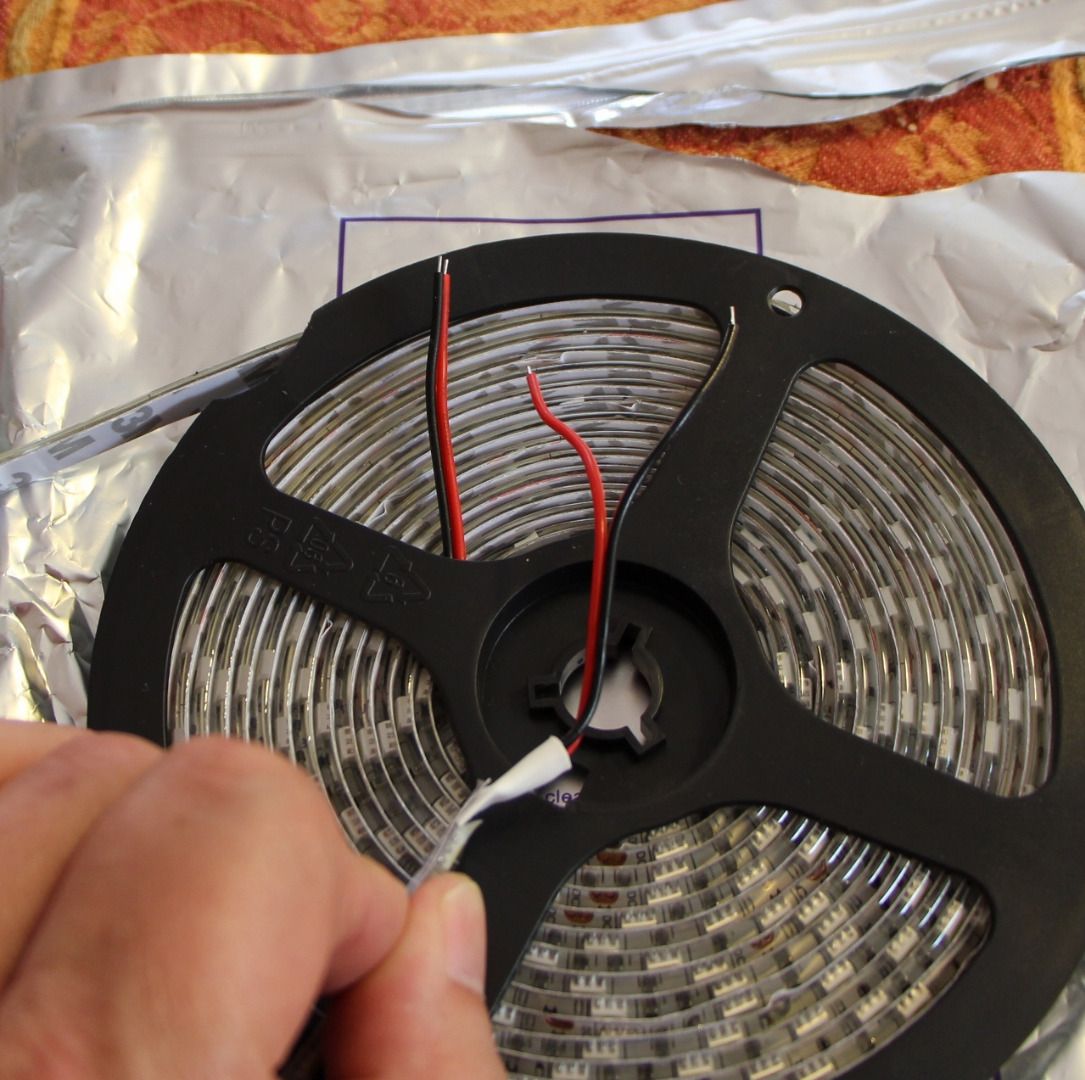 Add Solar Powered LED Lights to a Harbor Freight 45 Watt Solar Panel ...