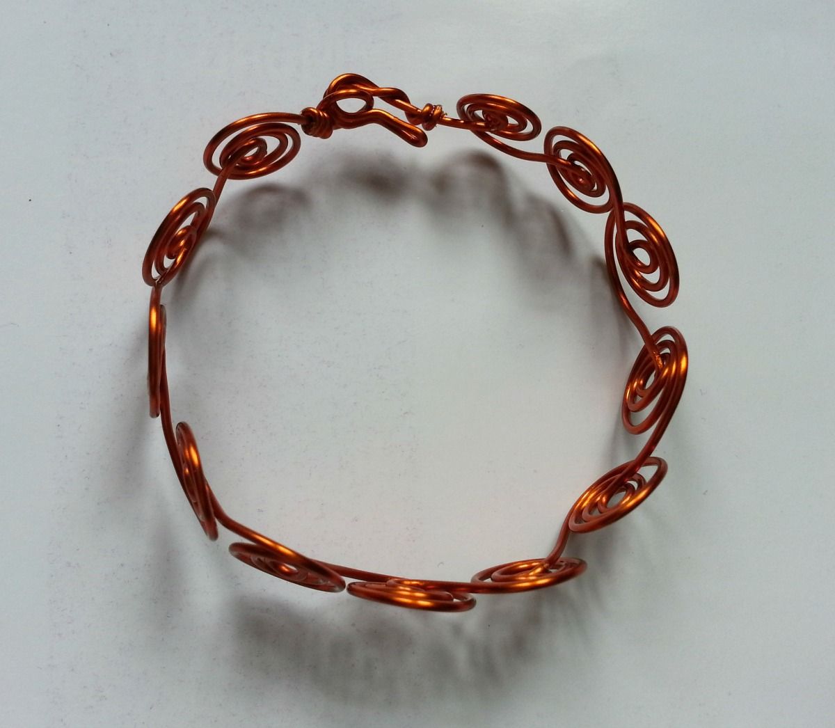 DIY Swirly Wire Bracelet : 6 Steps (with Pictures) - Instructables