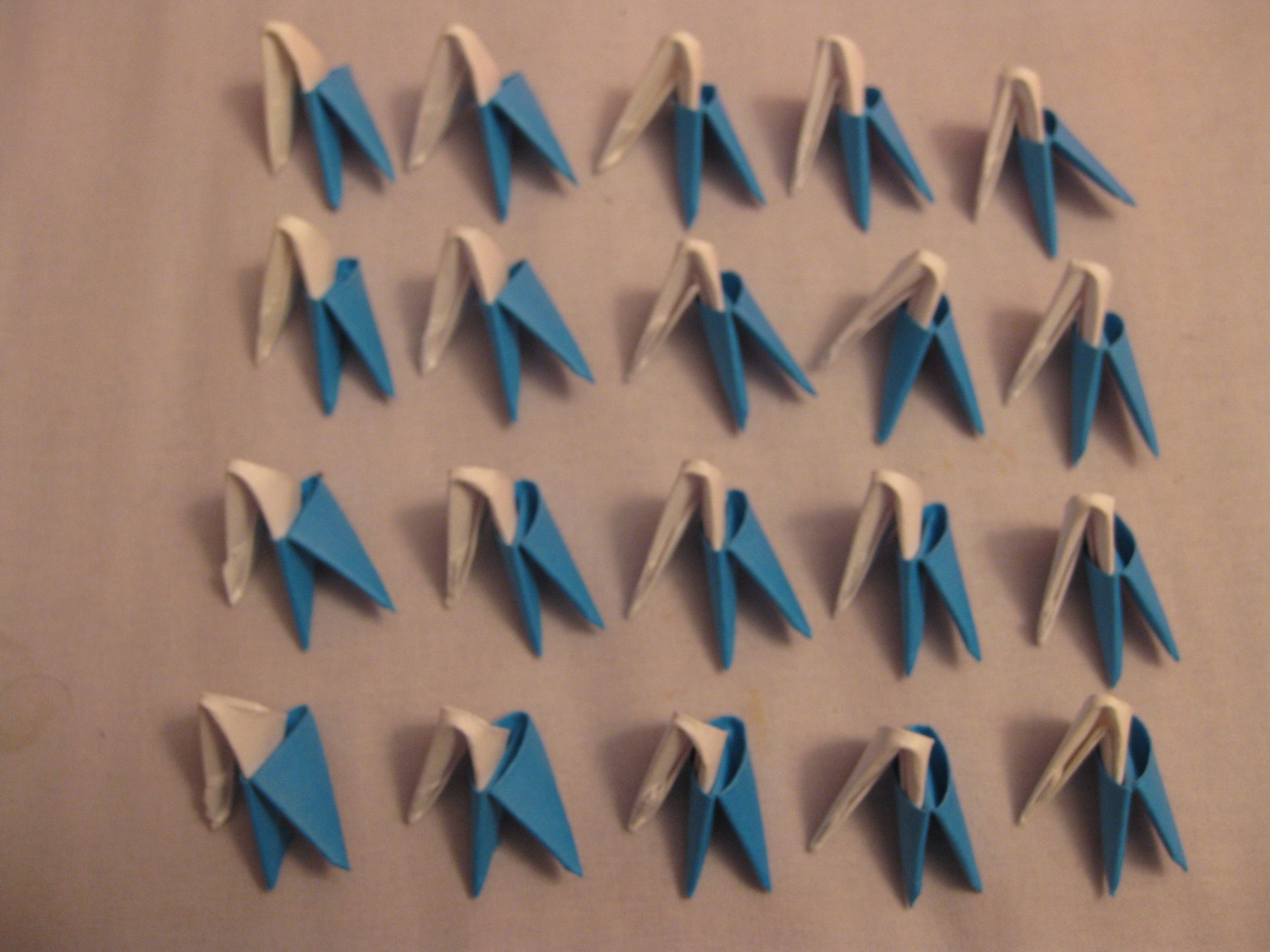Modular Origami Swan : 11 Steps (with Pictures) - Instructables