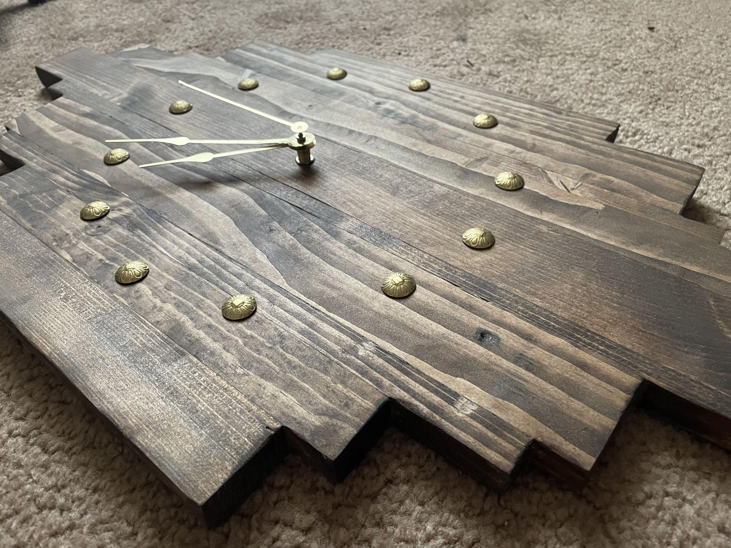 How to Make a Pallet Wood Clock : 8 Steps (with Pictures) - Instructables