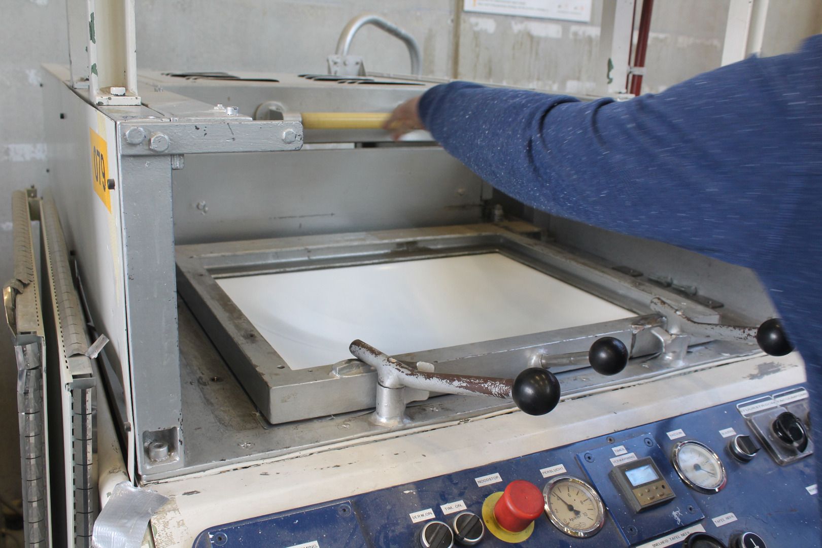 Thermoforming Instruktable : 14 Steps - Instructables