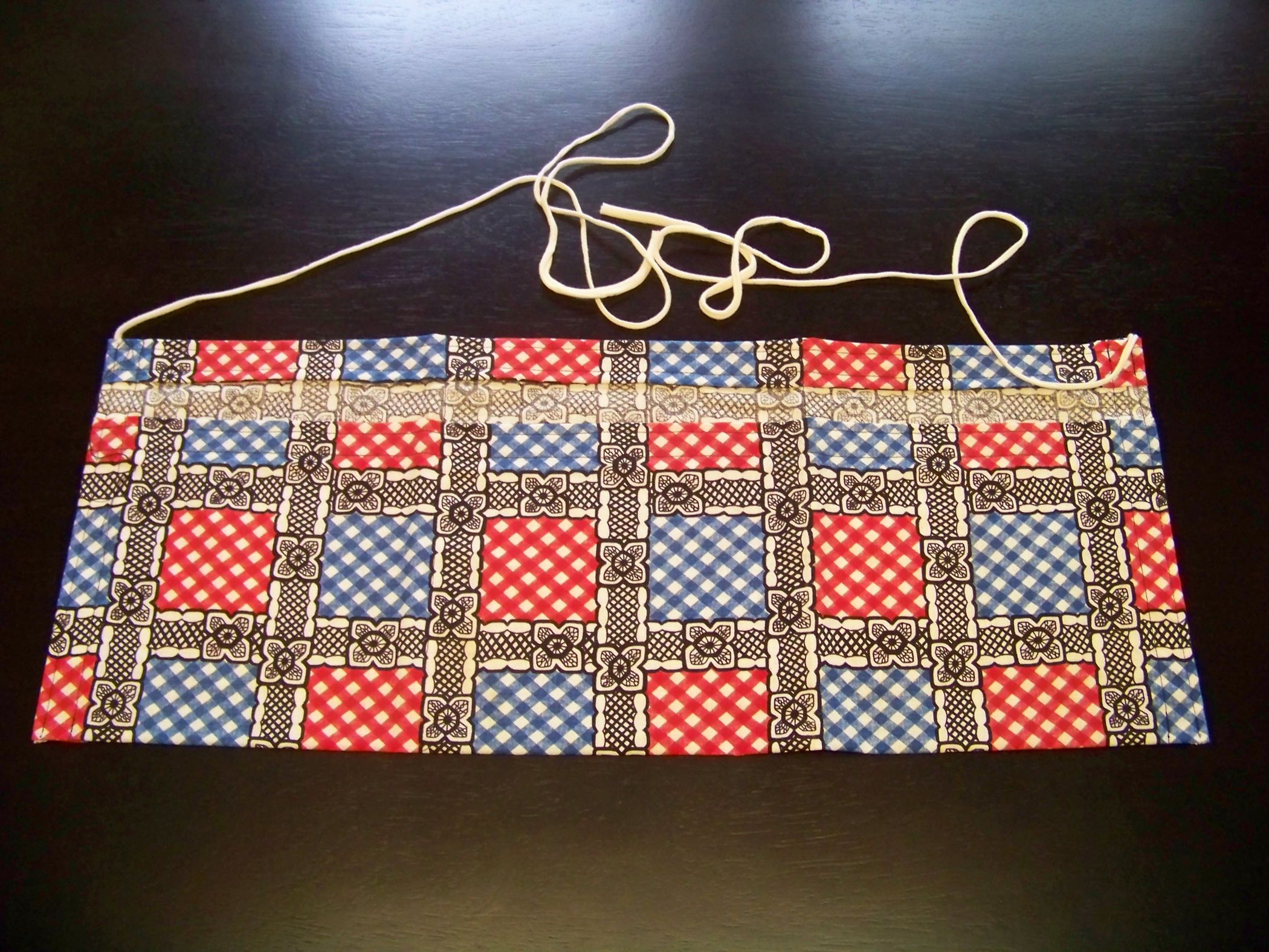 Vendor Apron : 8 Steps (with Pictures) - Instructables