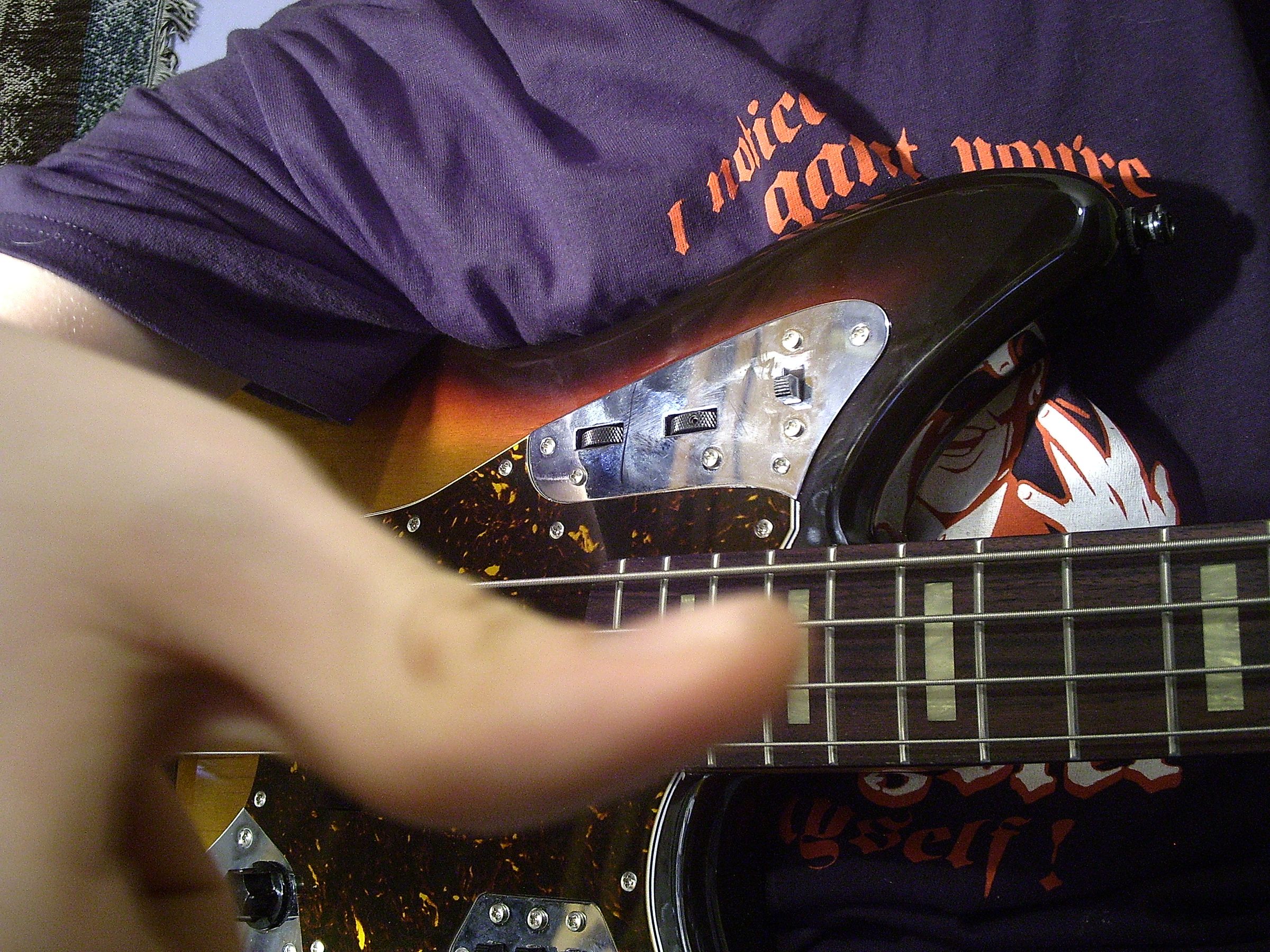 How to Slap a Bass : 6 Steps - Instructables